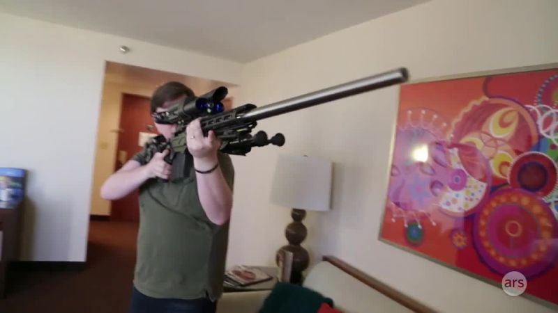 Watch Tech | Trackingpoint Talks about their "Mile Maker" Rifle | Ars Technica Video | CNE