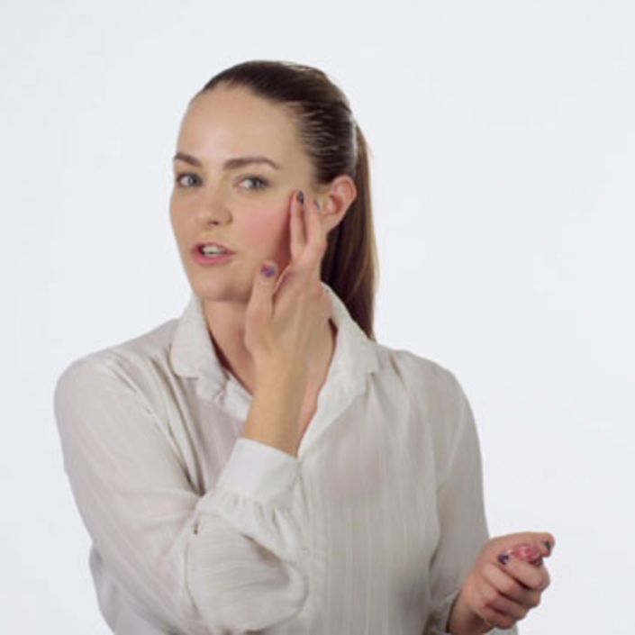 9 Pink Makeup Looks Worn by Celebrities | Allure