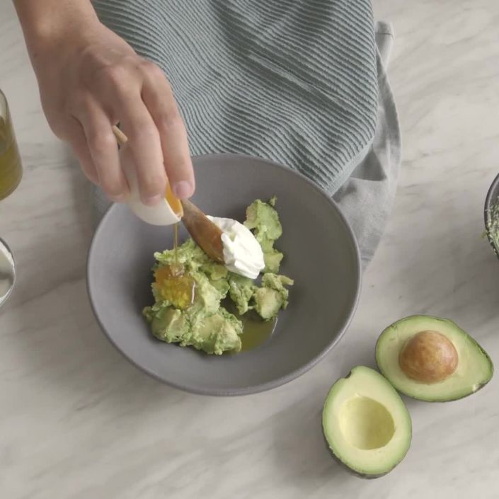 8 Skin-Transforming Face Masks You Can Make Out of Food | Allure