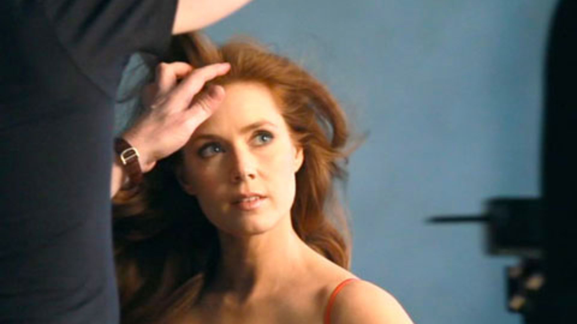 Watch Amy Adams' Adorable Reason For Not Wearing Makeup at Home ...