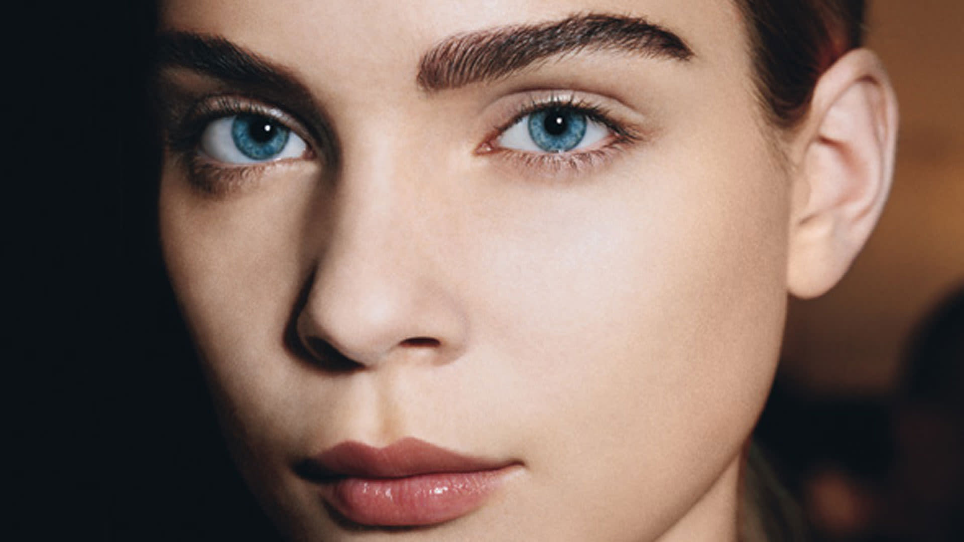 Watch Allure Backstage Beauty: Matte Skin, Spring 2008 | Allure ...