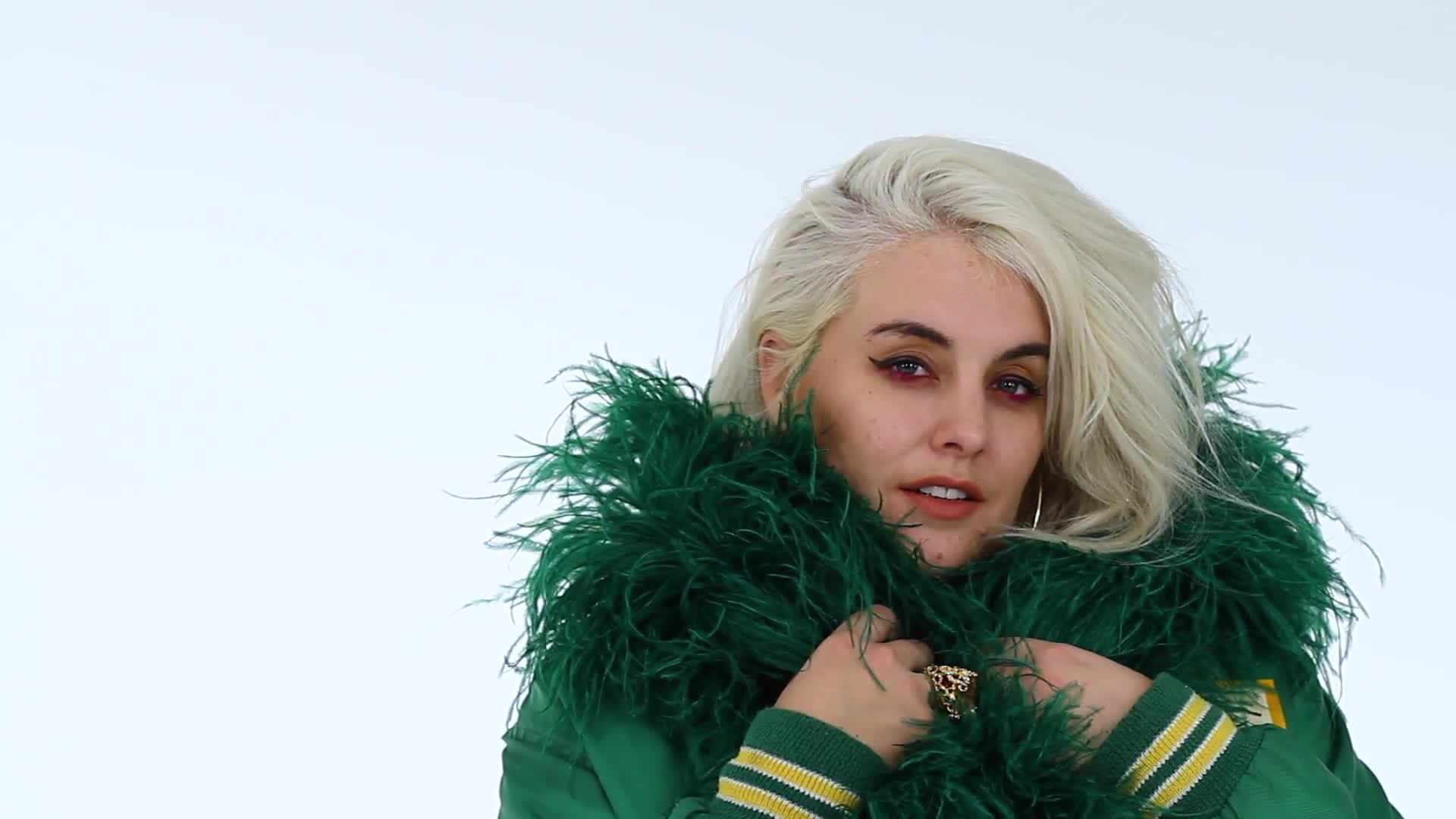 Watch How One Plus-Size Model Learned to Love Her Body | Dispelling ...