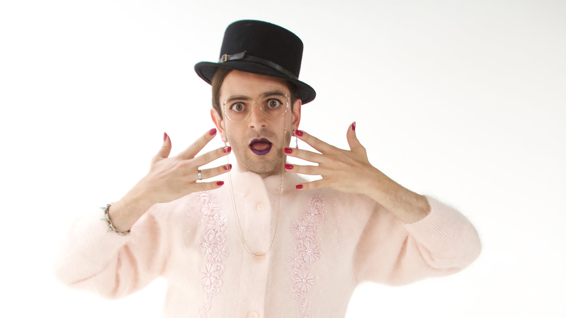 Watch What This Genderqueer Person Loves Most About How They Look ...