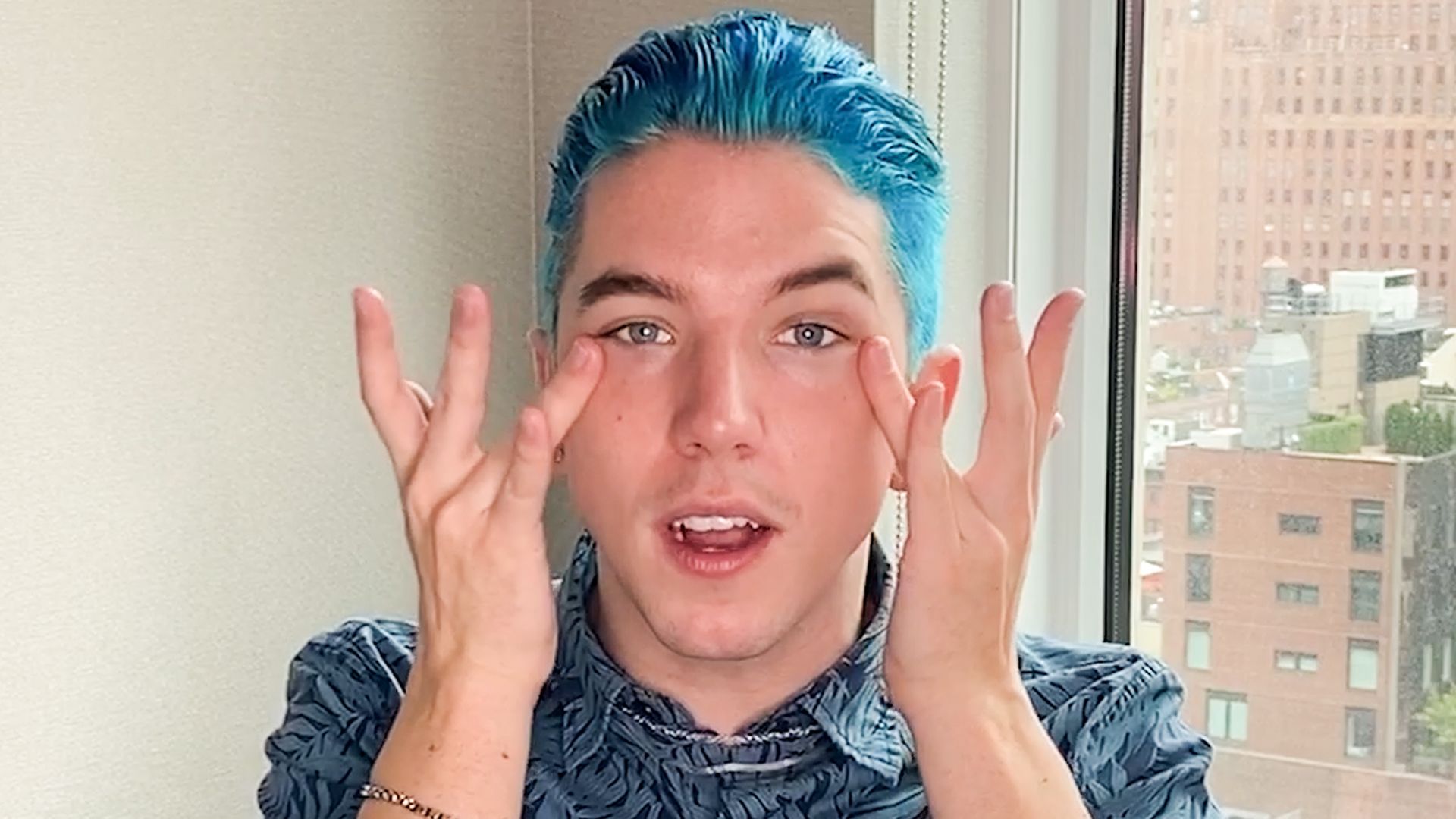 Watch Hyram Yarbro's 10 Minute Routine for Oil Control & Sun Protection ...