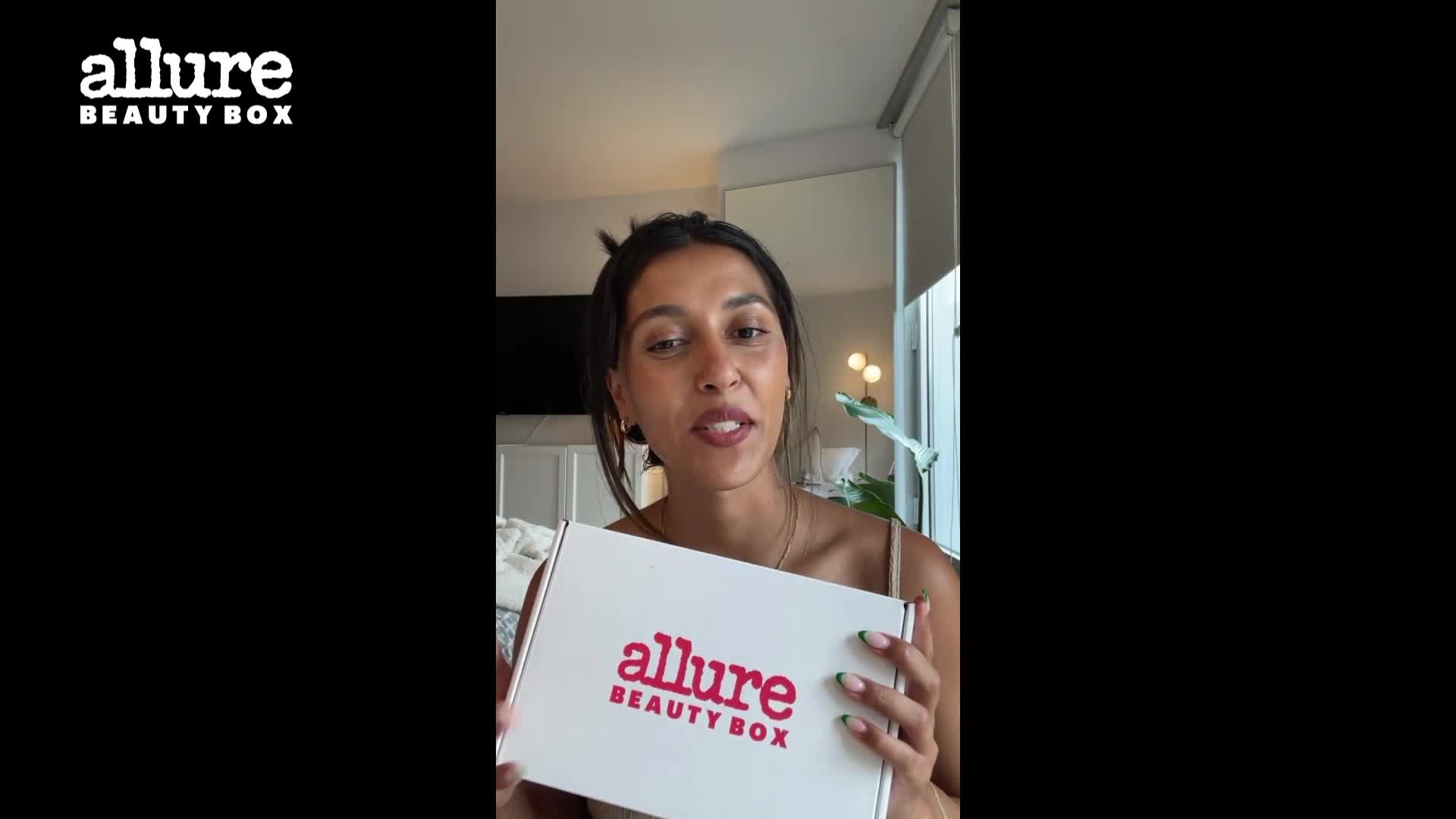 Watch Allure Beauty Box | July 2022 | PCA Skin, Hero Cosmetics, La ...