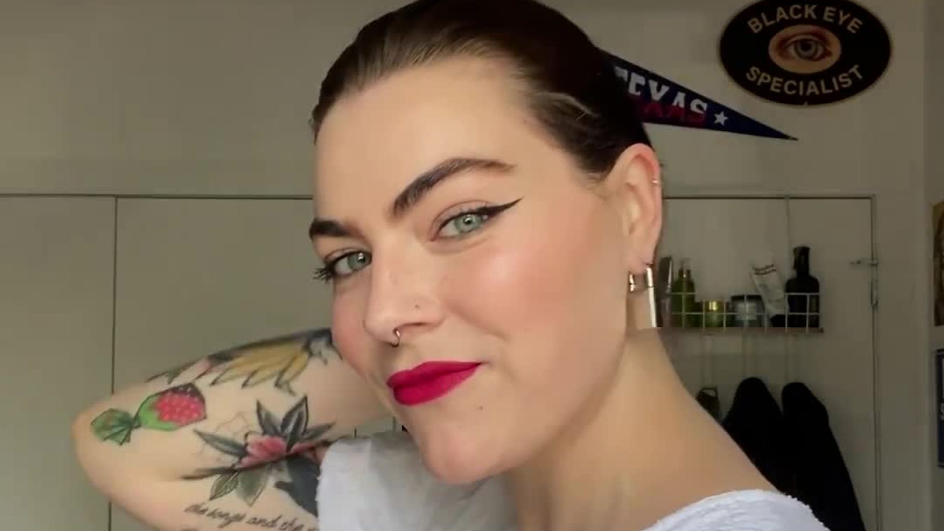 Watch Allure Beauty Box | June 2023 | Glow Recipe, Saturday Skin, and ...