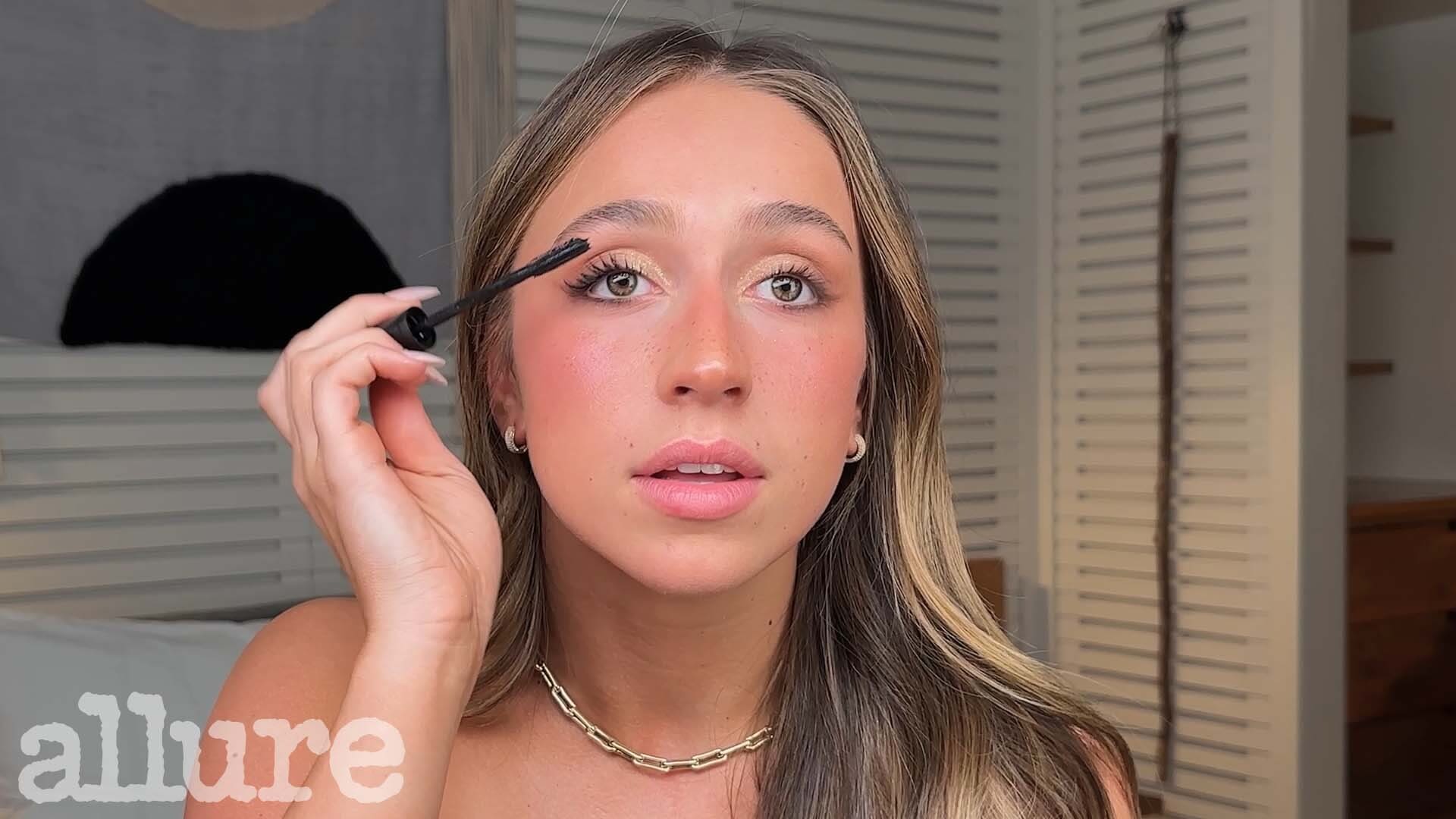 Watch Tate McRae's 10-Minute Beauty Routine for Glowy Skin & Glittery ...
