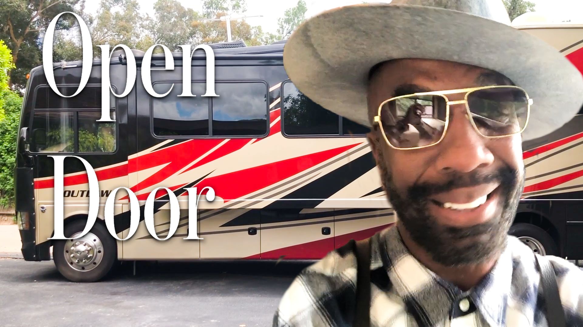 Watch Inside J.B. Smoove's Tricked-Out RV With A Lofted Bedroom | Open ...