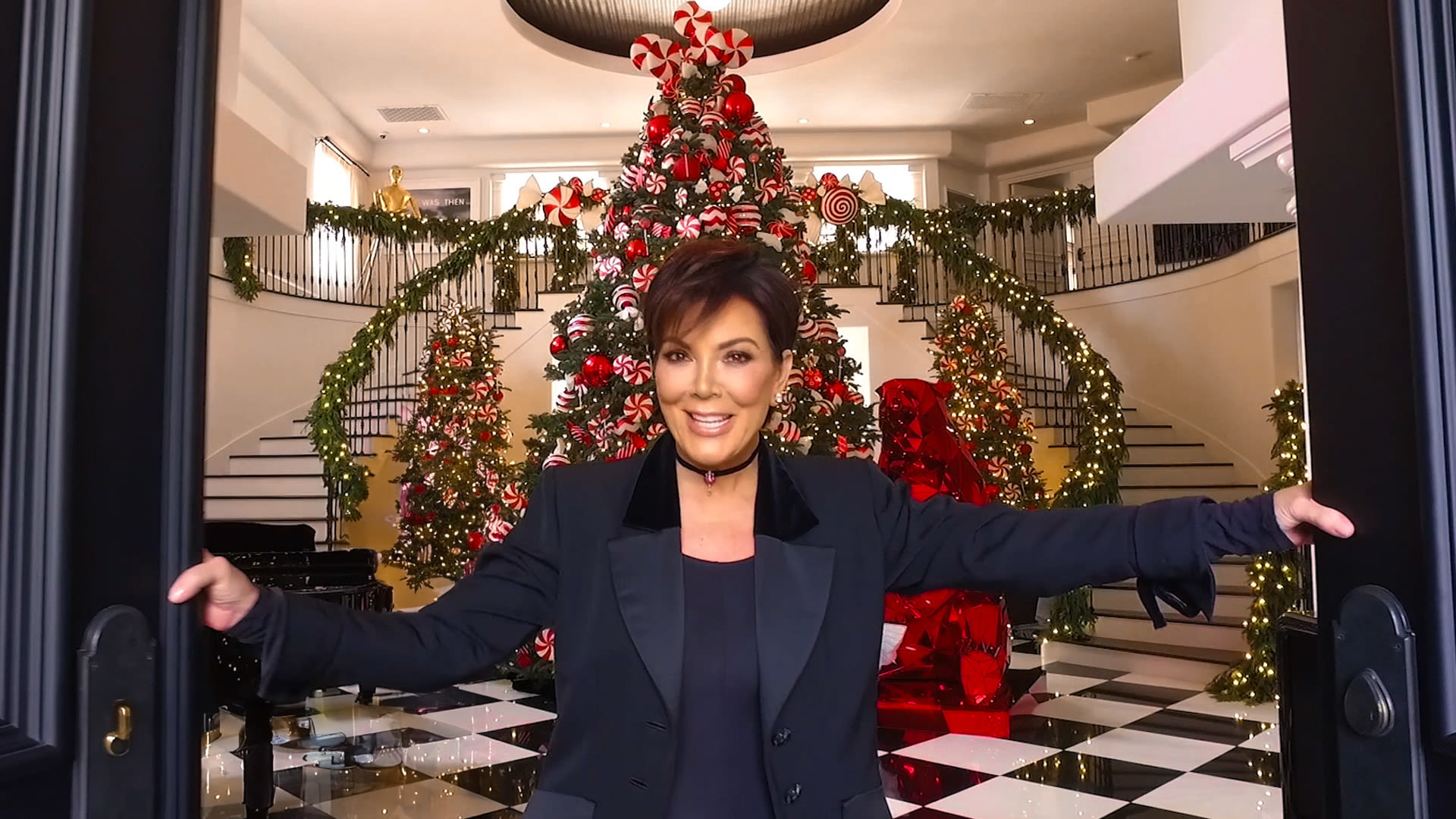Watch Inside Famous Homes at Christmas | Open Door Remix ...