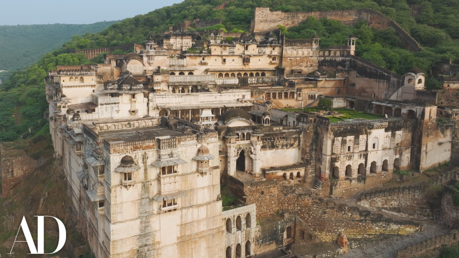 Watch This 16th-Century Palace is One of India’s Hidden Treasures ...