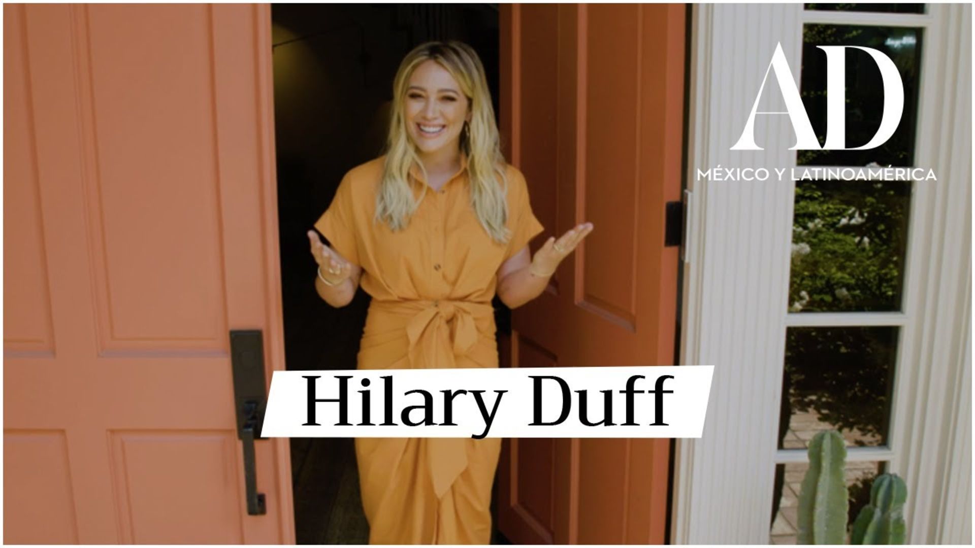 Watch ¡Bienvenido! Hillary Duff nos da un tour a través de su casa ...