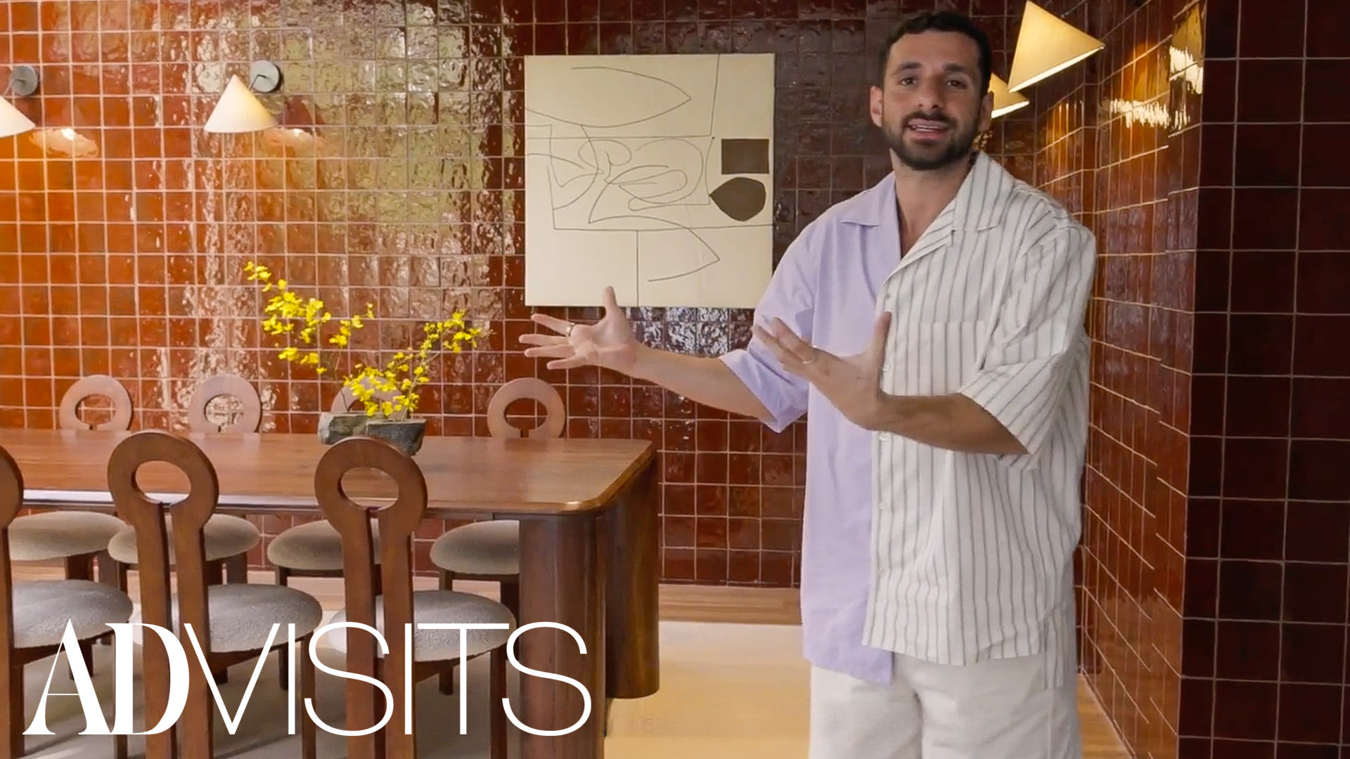 Watch Step Inside Comedian Mohanad AlHattab’s Moody and Modern Dubai ...