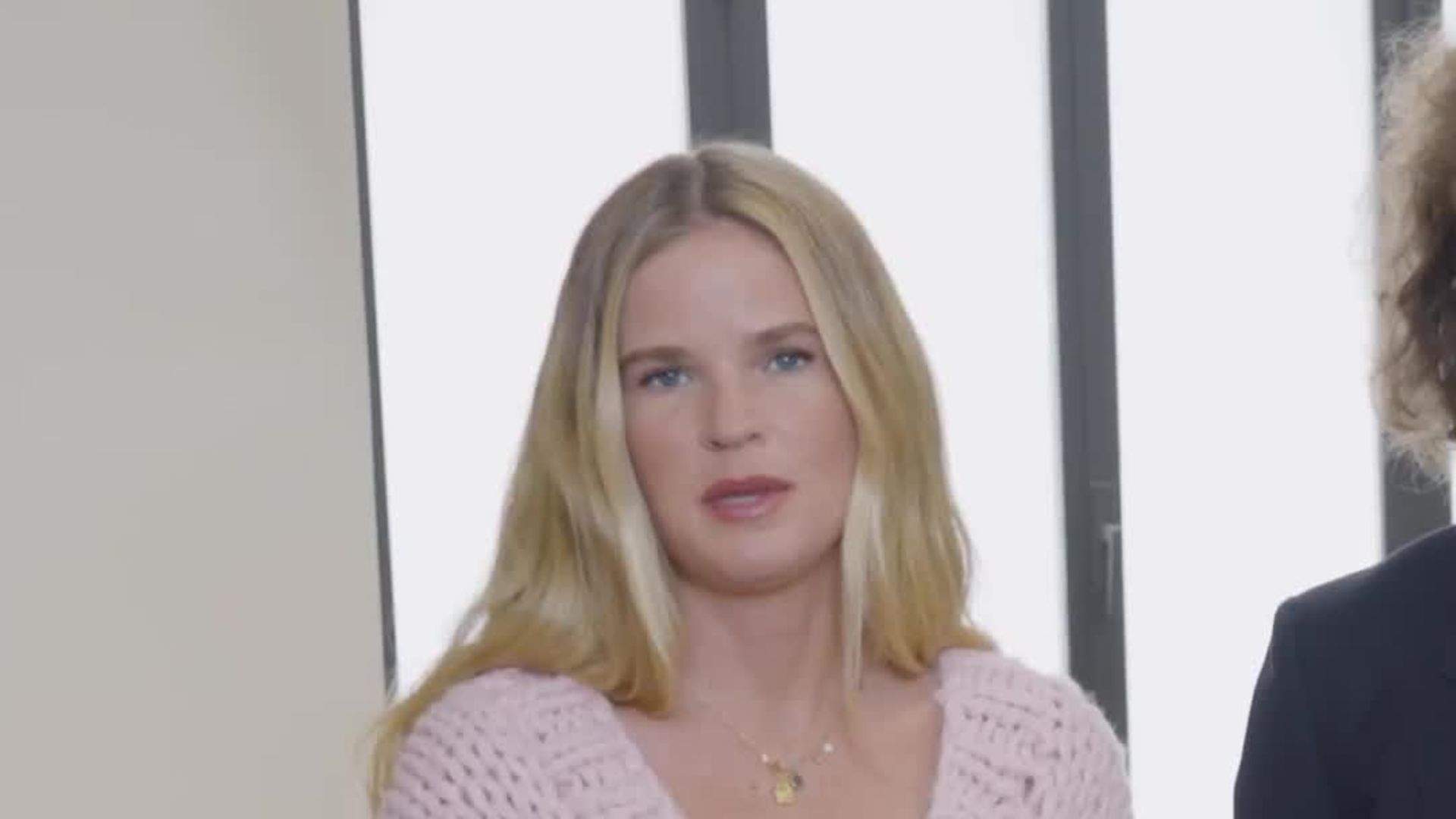 Watch María Rosenfeldt: nos explica la historia de la casa de Ouka ...