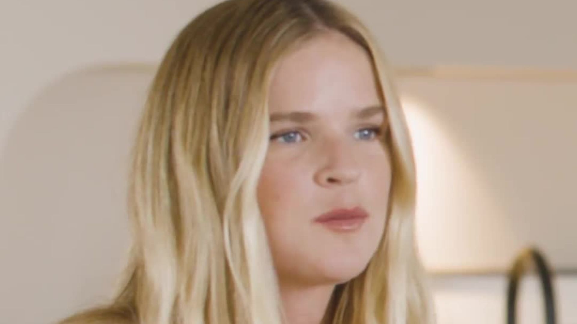 Watch María Rosenfeldt: mantiene la esencia de Ouka Leele en su casa ...