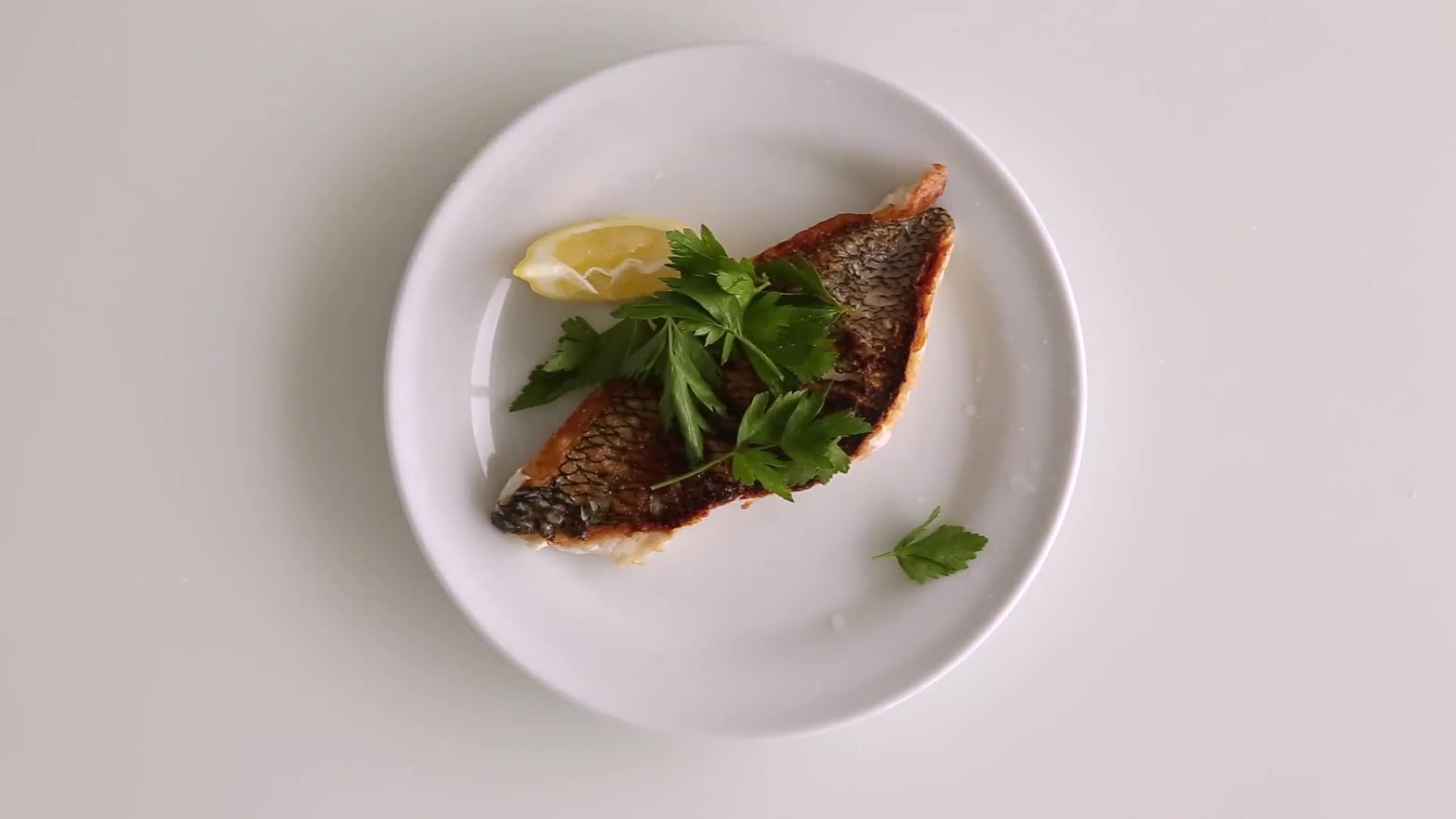 Watch Get Crispy-Skin Fish Every Time | Every Kitchen Technique You'll ...