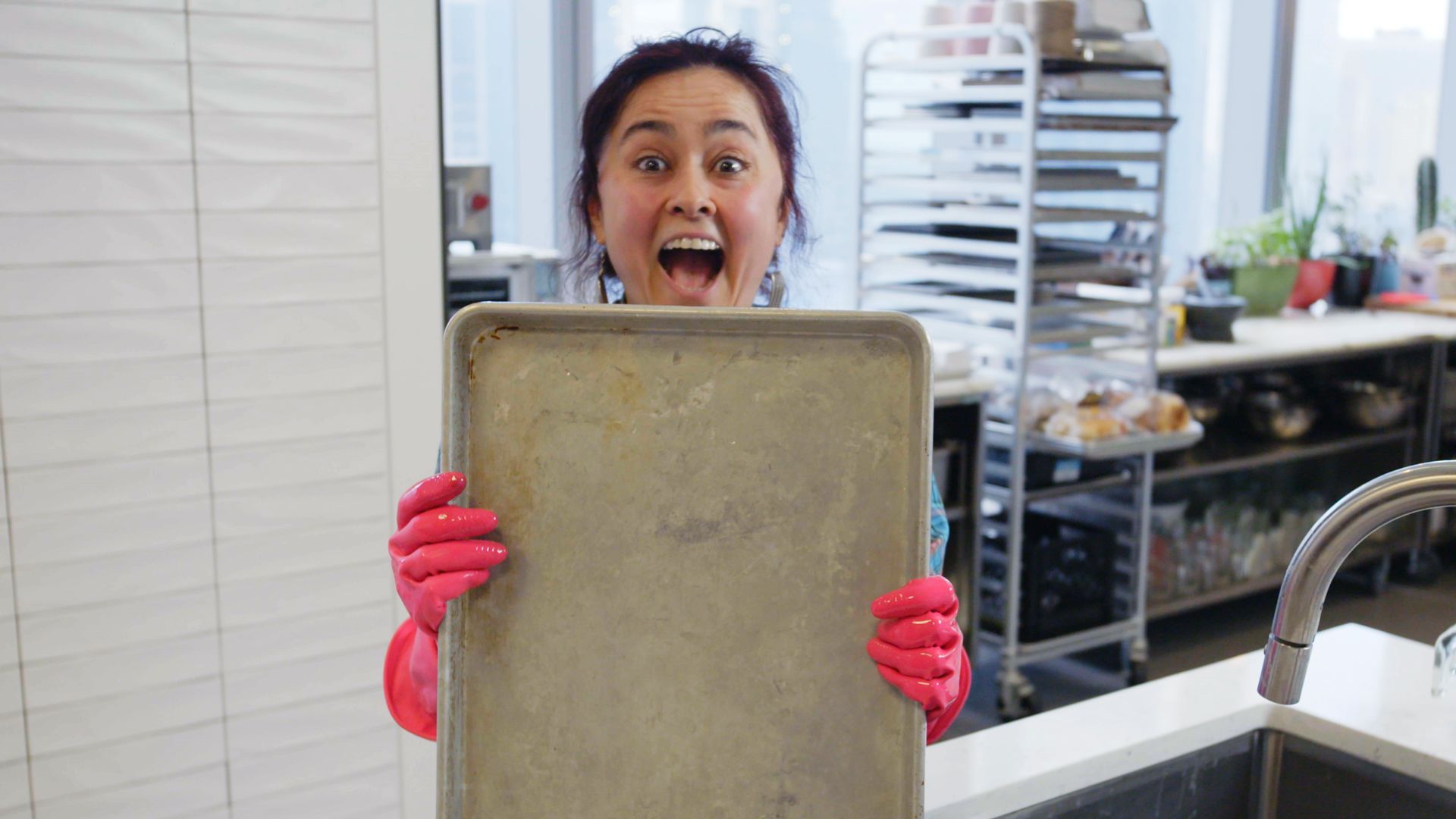 Watch The Easiest Way to Clean a Sheet Pan | Bon Appétit