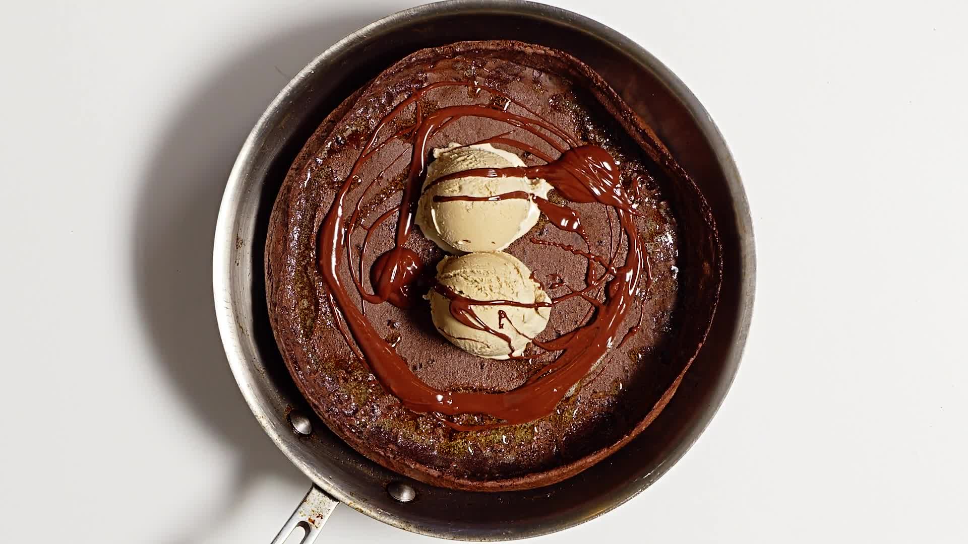 Watch Chocolate Dutch Baby | Bon Appétit