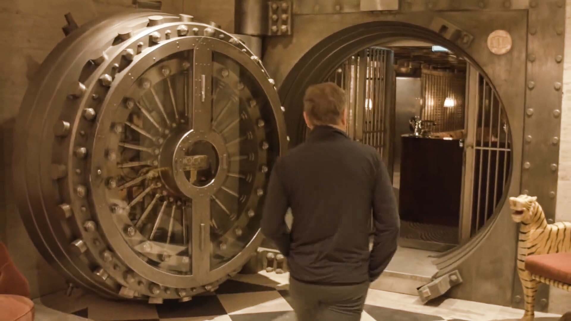 Watch Touring A London Hotel Built Inside A Converted Bank | Condé Nast ...