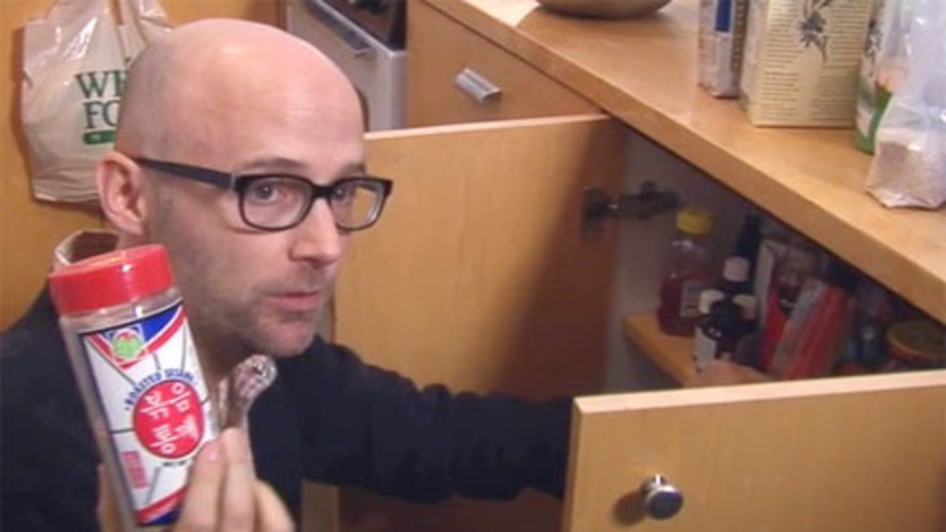 Watch Tour Moby's Kitchen | Celebrity Cooks | Epicurious