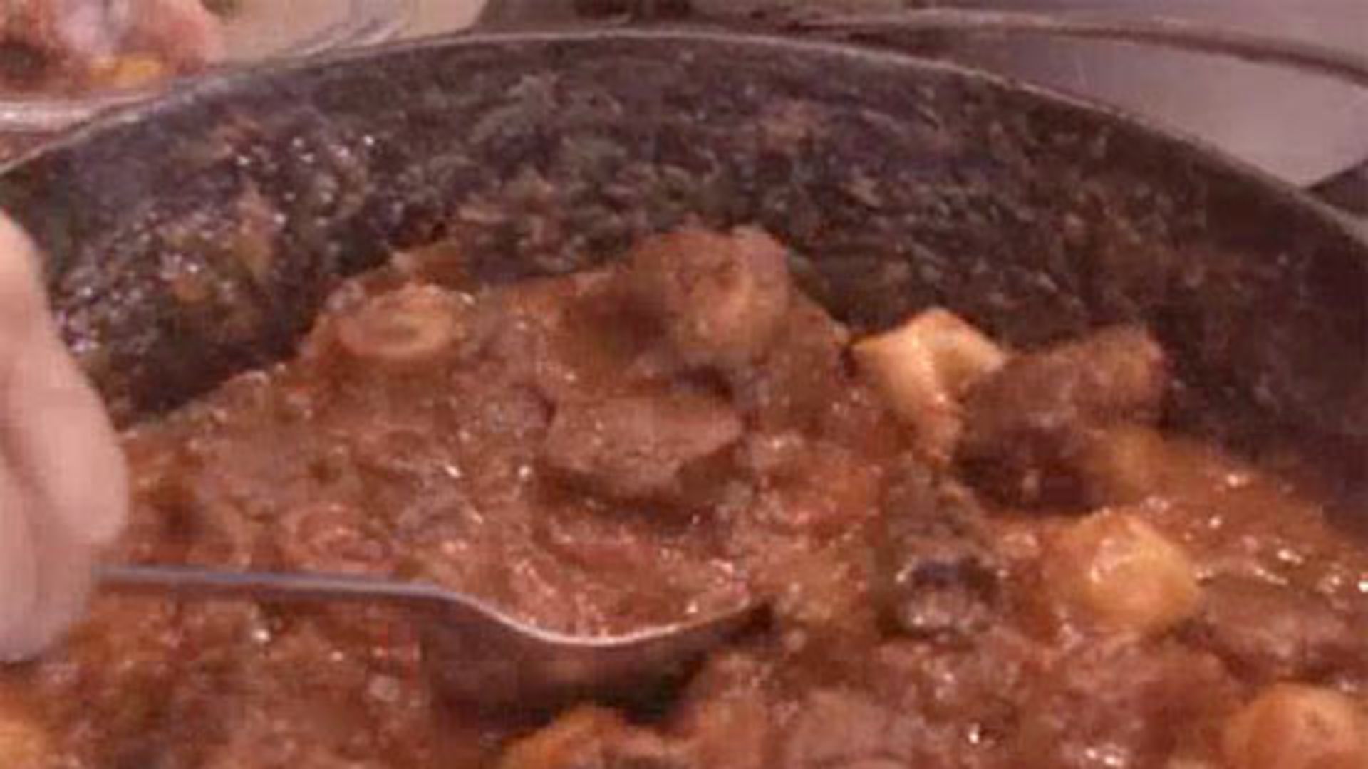 Watch Tour Colin Cowie's Kitchen | Expert Entertaining Tips | Epicurious