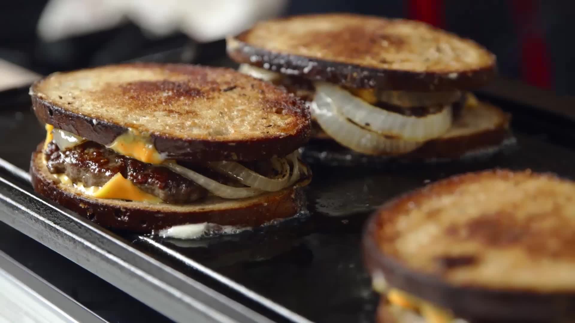 Watch How to Make a Patty Melt | Epicurious