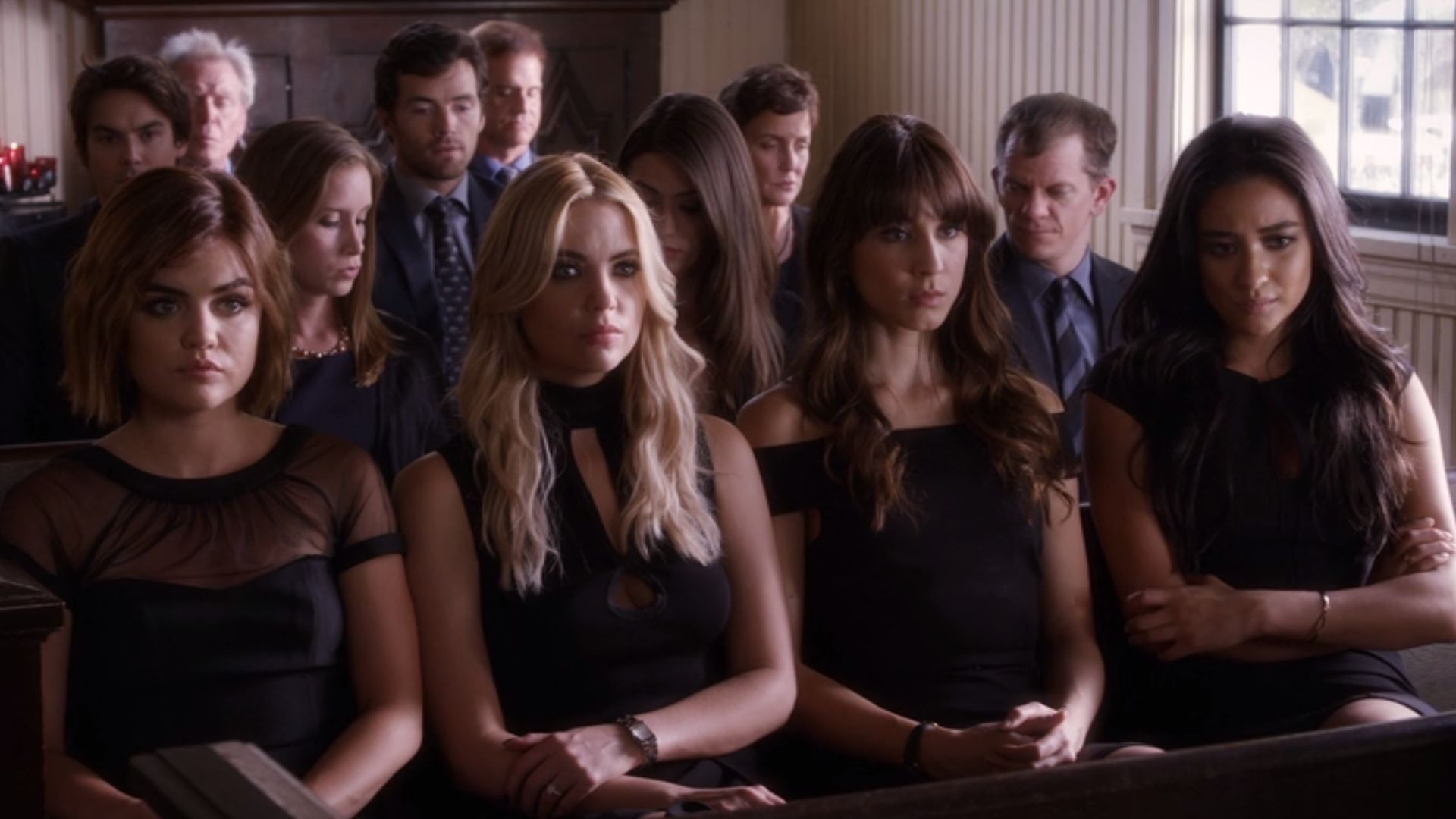 Watch What to Wear to a Funeral, According to Pretty Little Liars ...