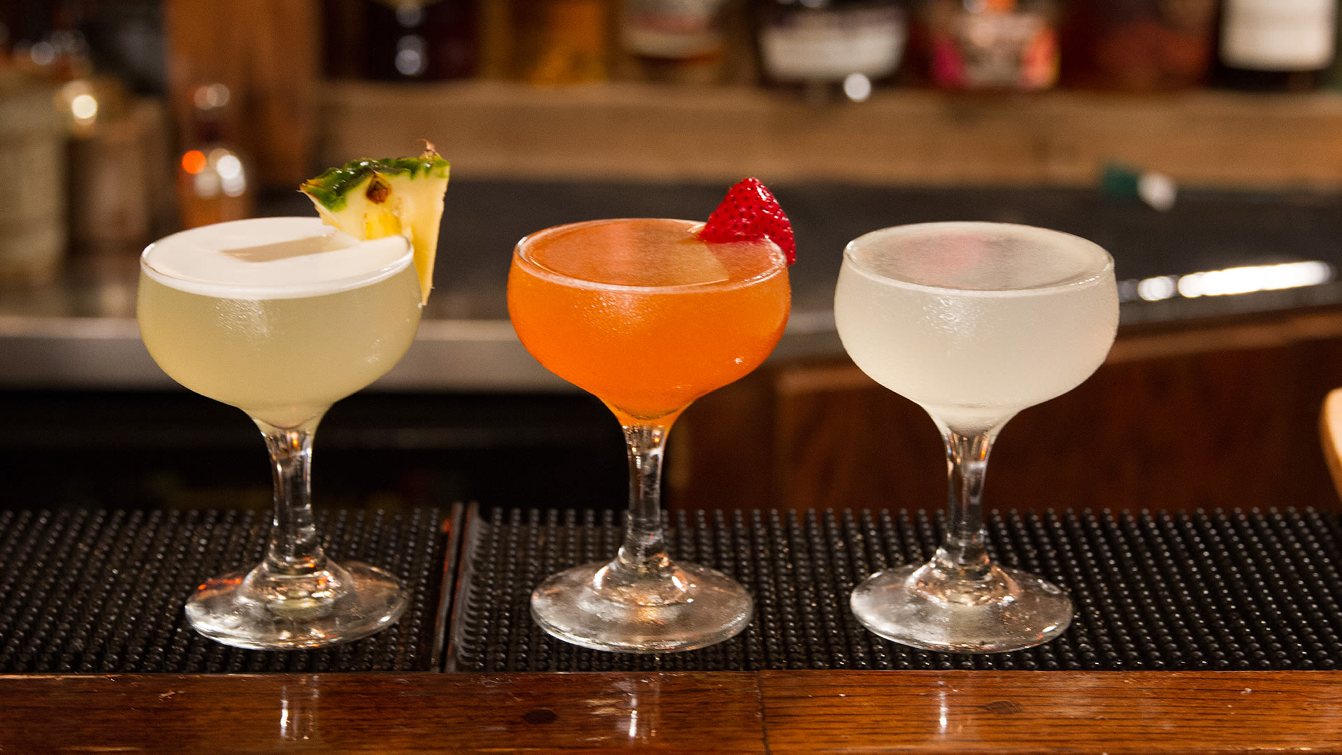 Watch 1 Drink, 3 Ways: How to Make a Daiquiri In Every Flavor | GQ ...