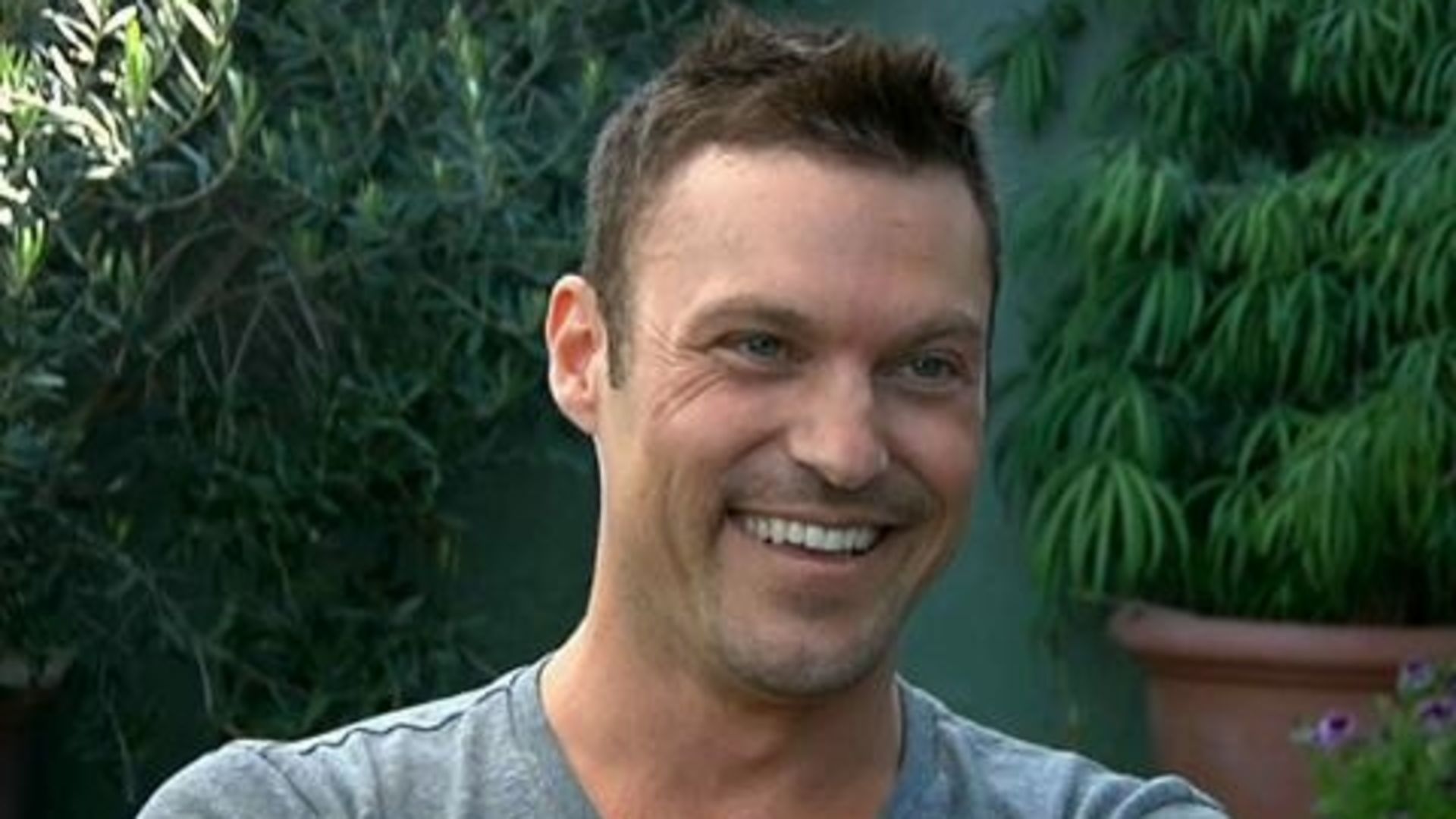 Watch Brian Austin Green: Behind the Scenes of his Details Cover Shoot | GQ