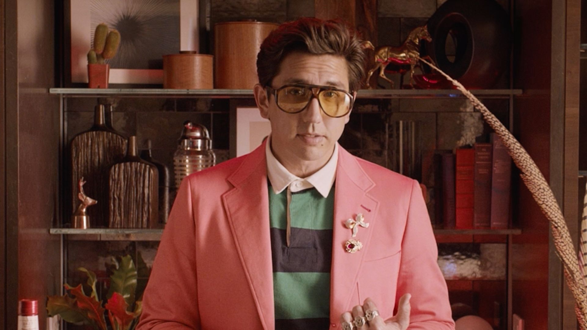 Watch F.E. Castleberry Makes The Grand Collins | GQ