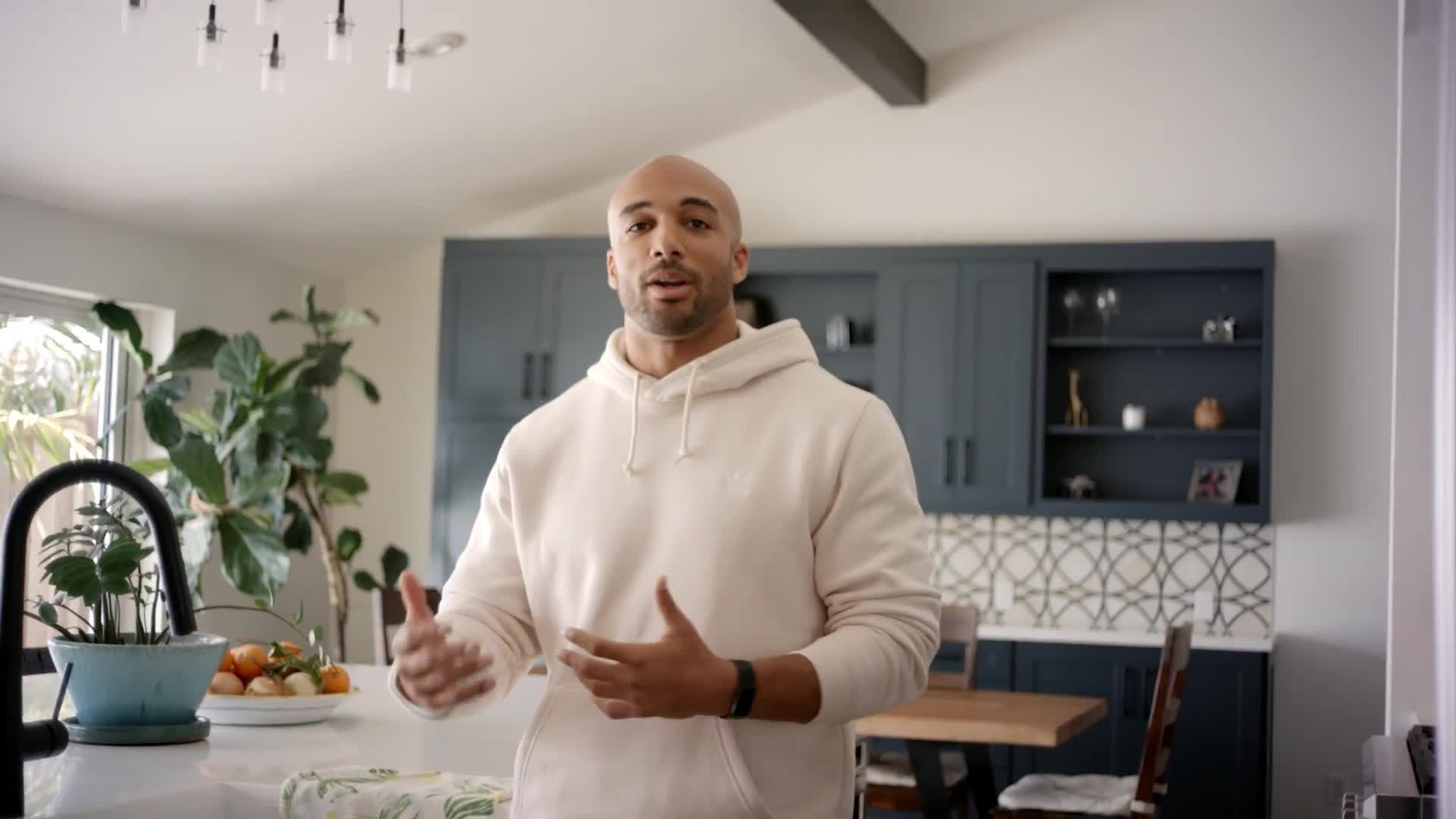 Watch Staying Fit with Austin Ekeler | GQ