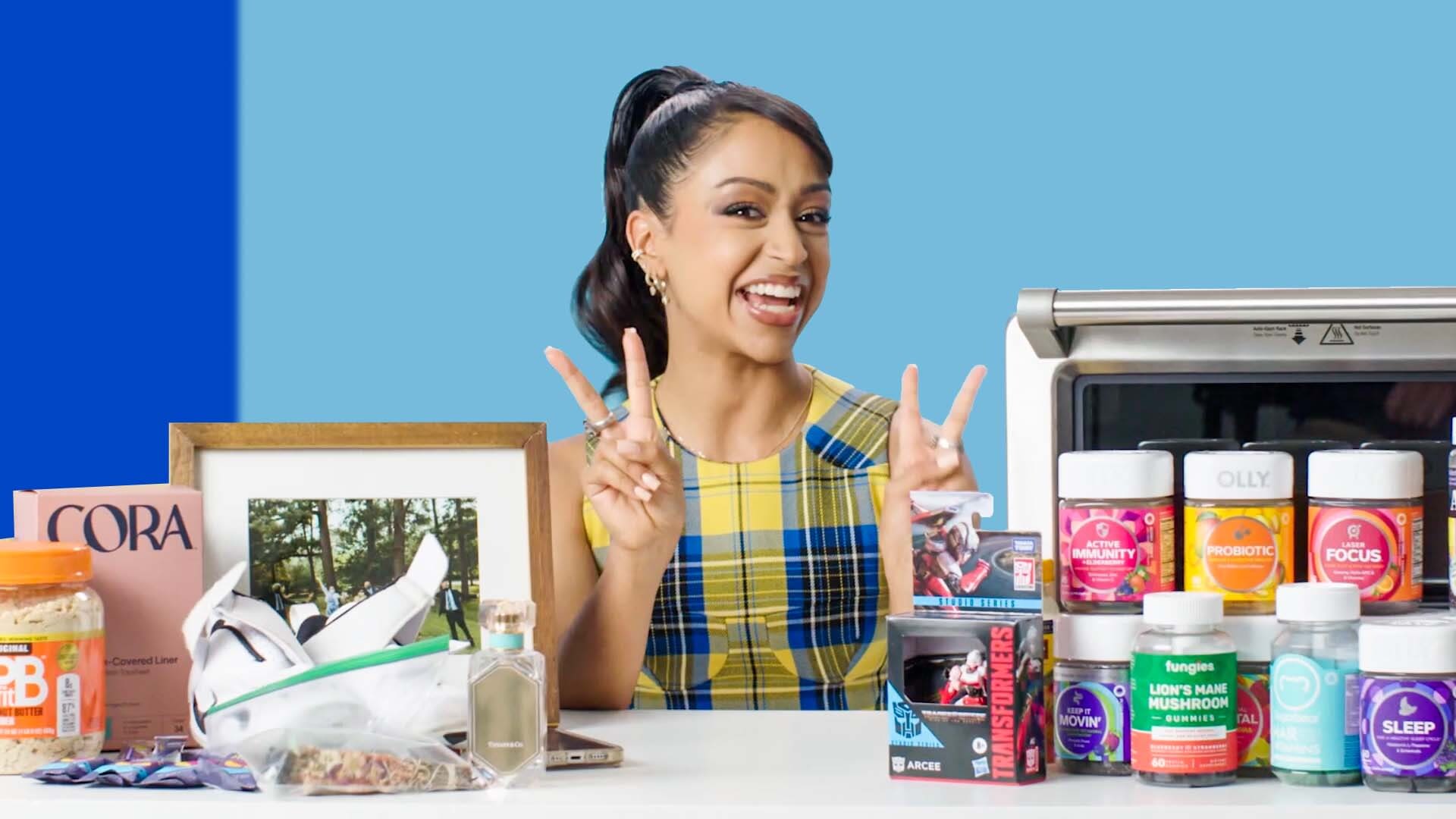 Watch 10 Things Liza Koshy Can't Live Without | 10 Essentials | GQ