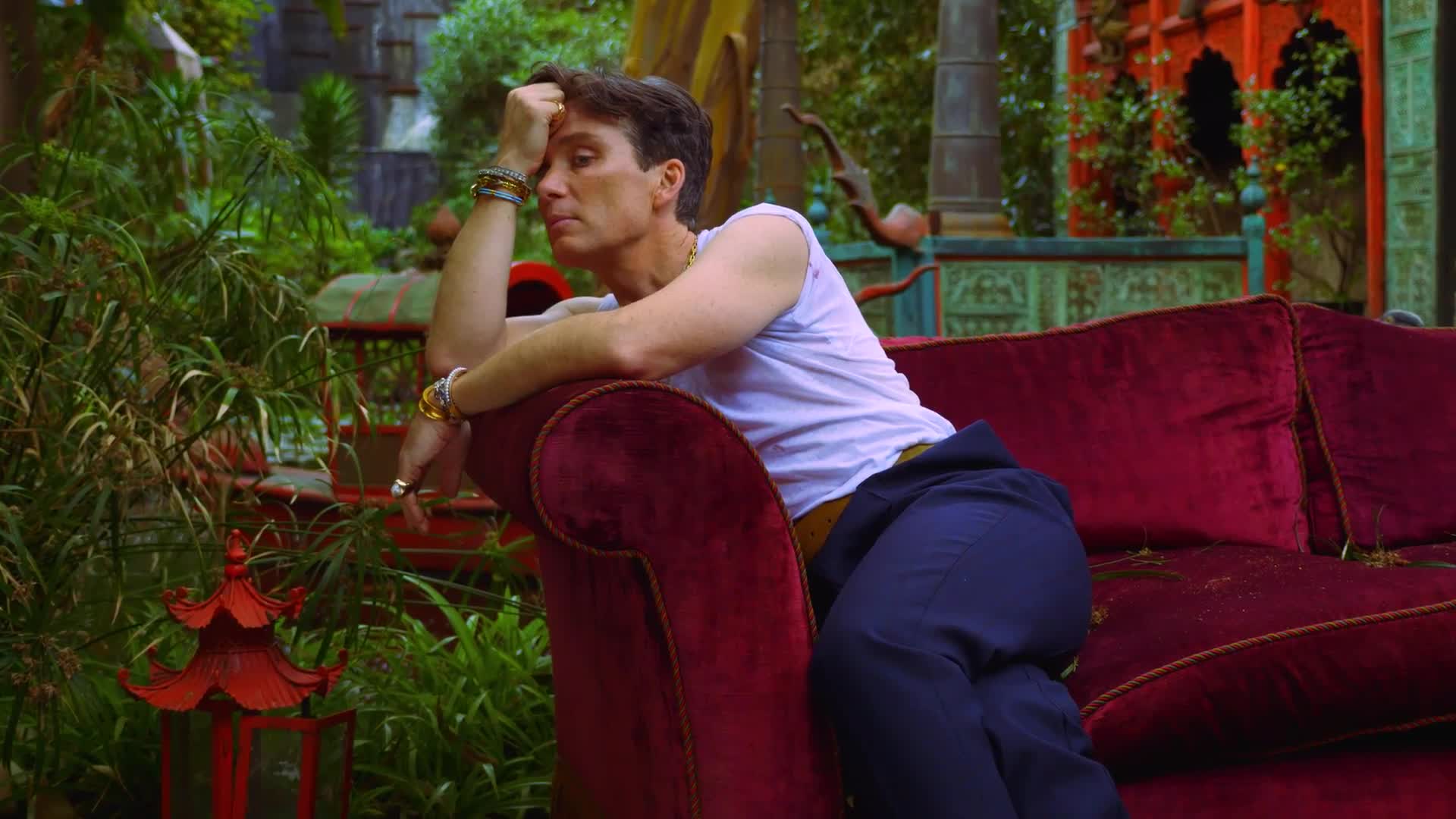 Watch Behind the Scenes of Cillian Murphy's GQ Cover Shoot | GQ