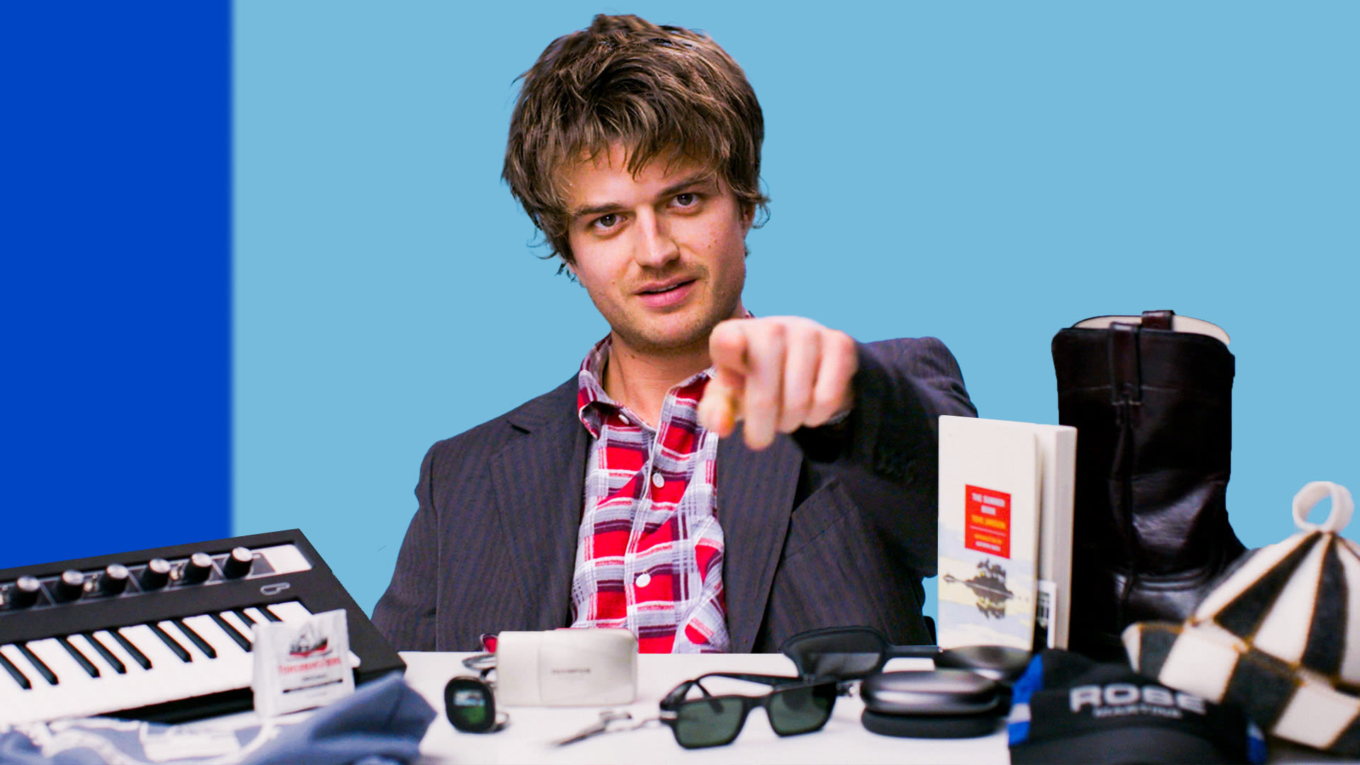 Watch 10* Things Joe 'Djo' Keery Can’t Live Without | 10 Essentials | GQ