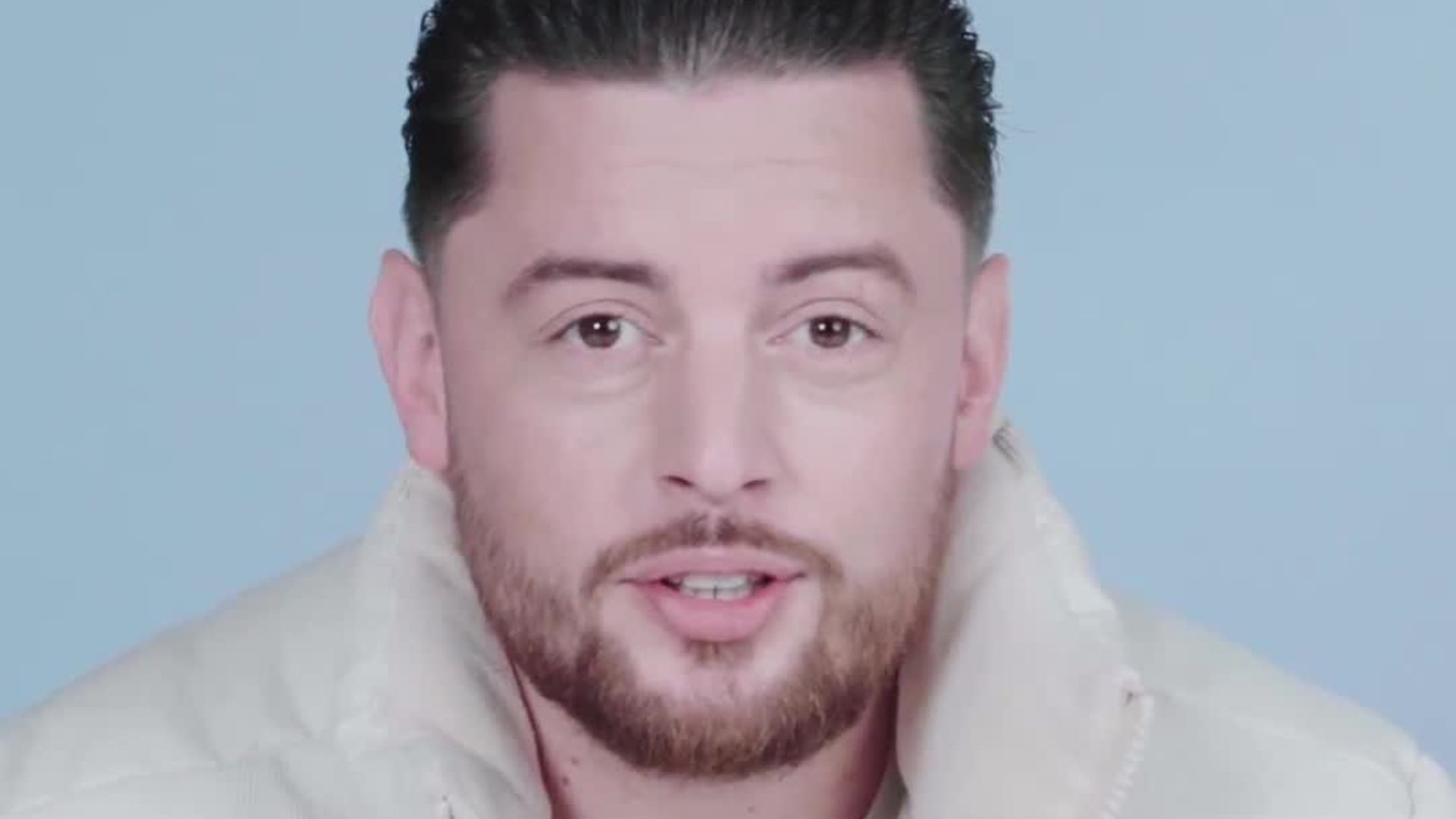 Watch Dieses Gericht isst BAUSA jeden Tag! 🥘 | 10 Essentials | GQ Germany