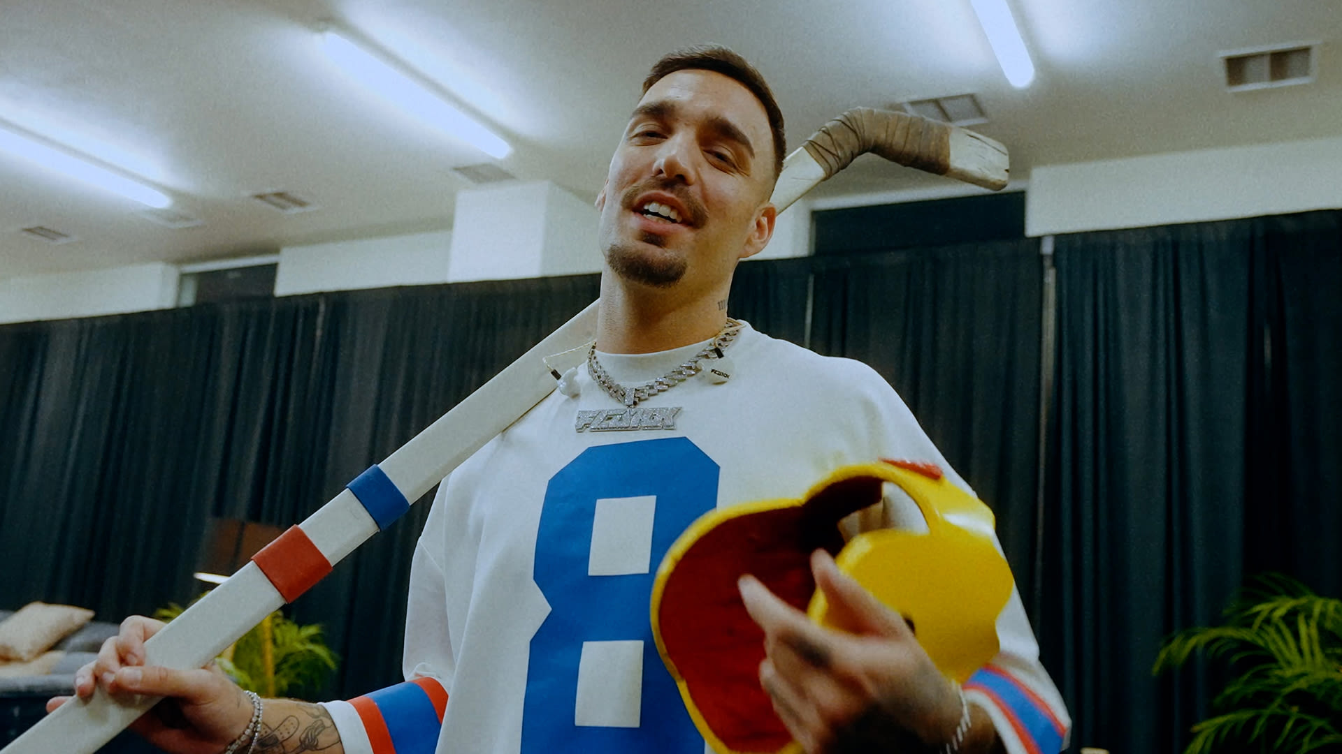 Watch 24 horas con Rels B antes de su sold out en el Foro Sol de Ciudad ...