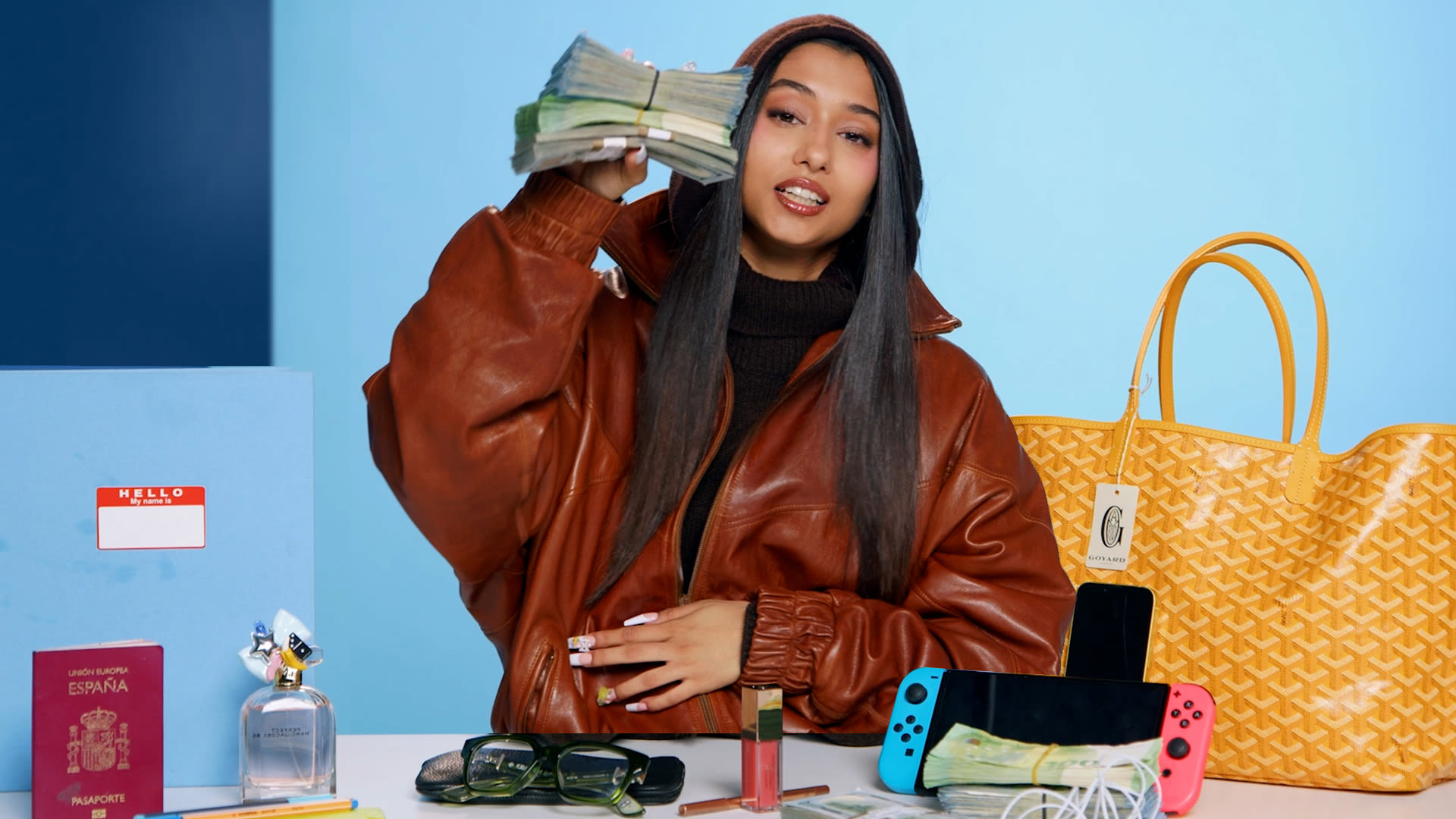 Watch Bb trickz: 10 objetos sin los que no puede vivir | 10 Esenciales ...