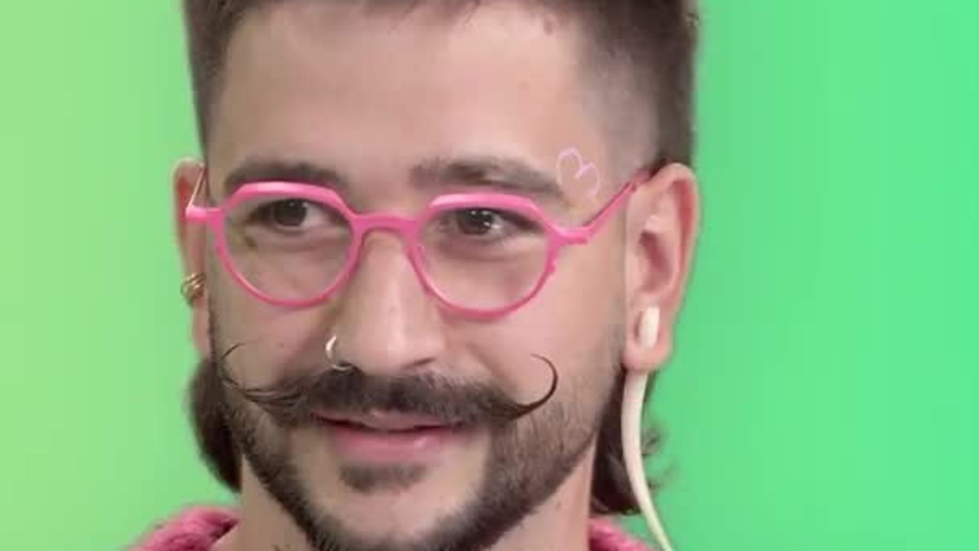 Watch Camilo y Evaluna: ¿Dónde fue su primera cita? | GQ España