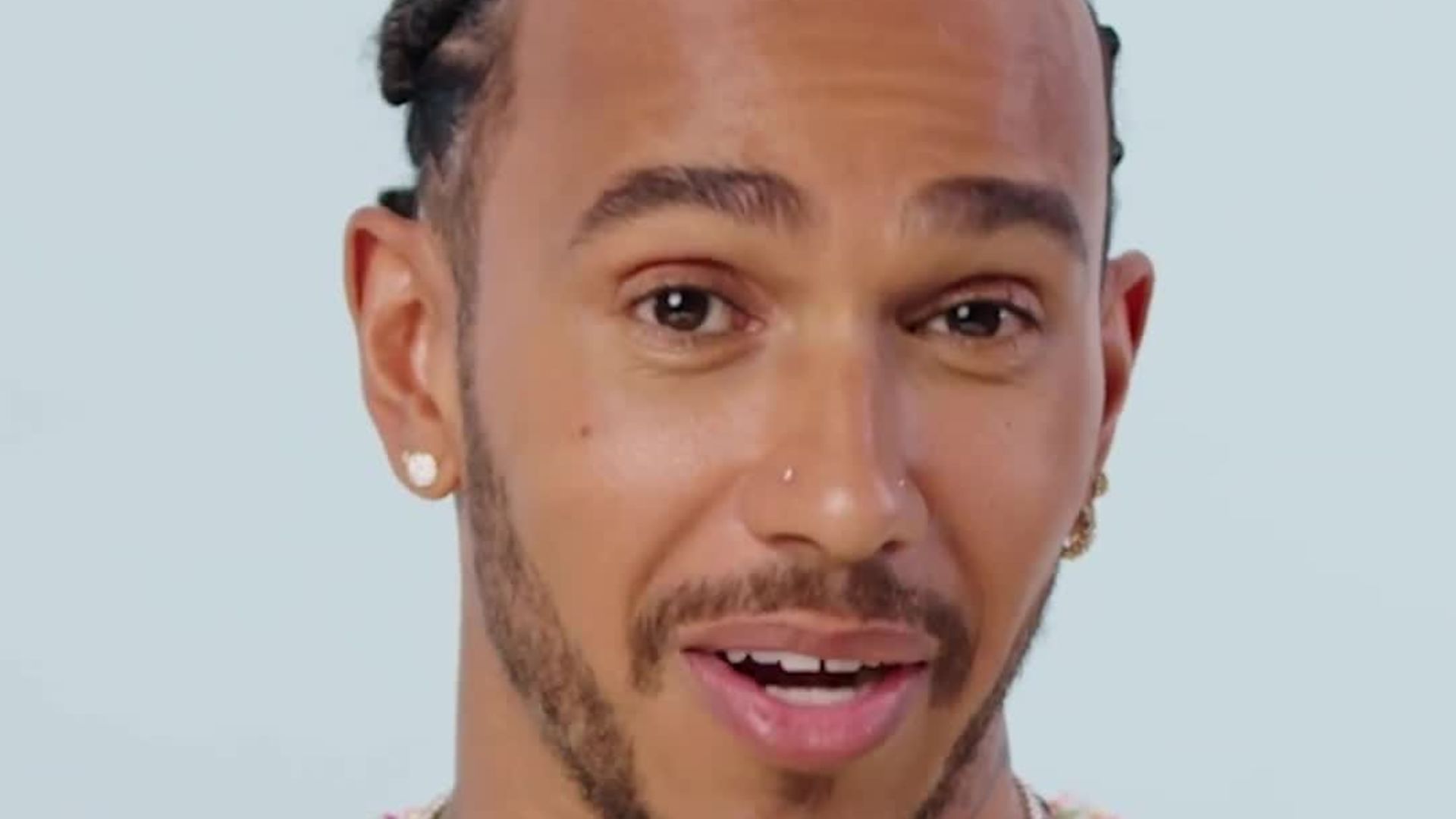 Watch Lewis Hamilton responde: ¿Es el GOAT? | GQ España