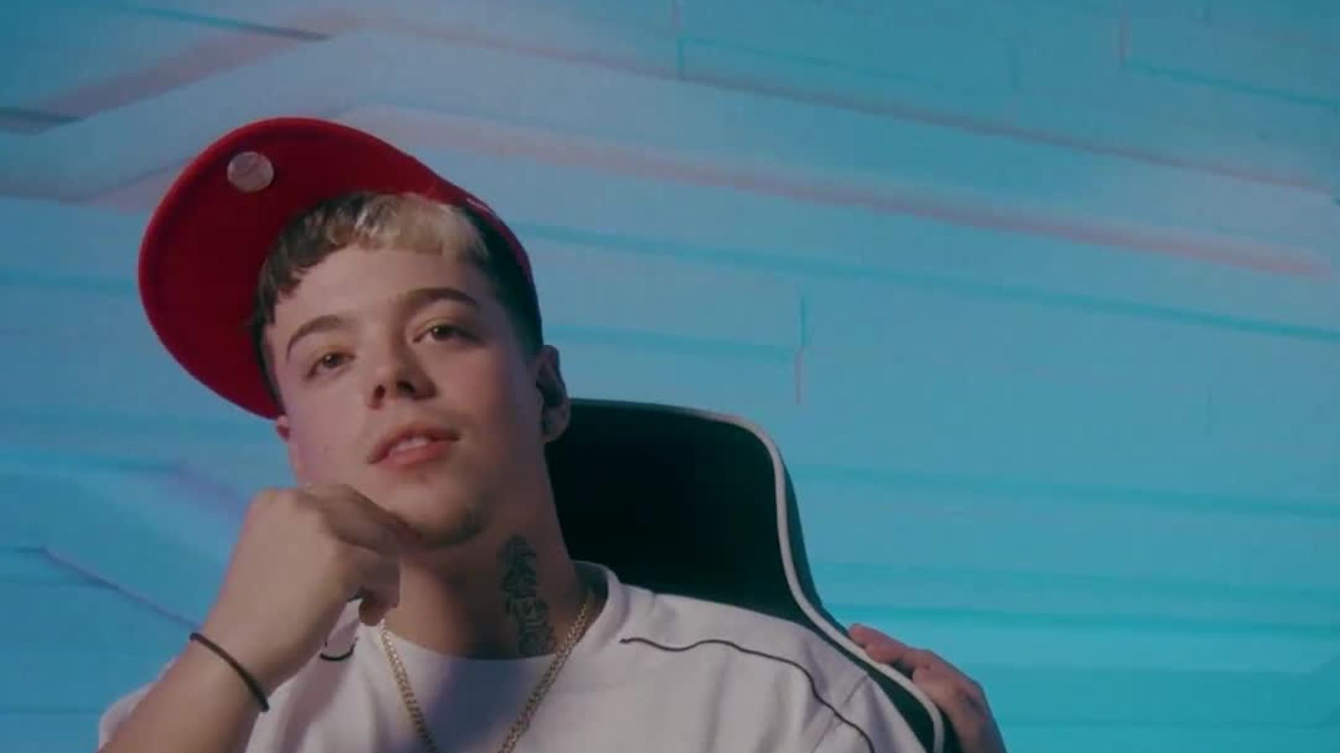 Watch Saiko nos cuenta cómo graba sus temas | GQ España