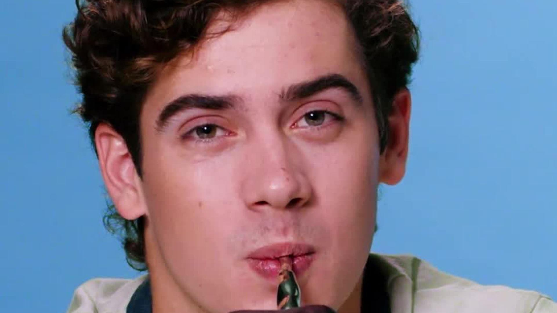 Watch Franco Colapinto nos enseña como se hace el mate | GQ España