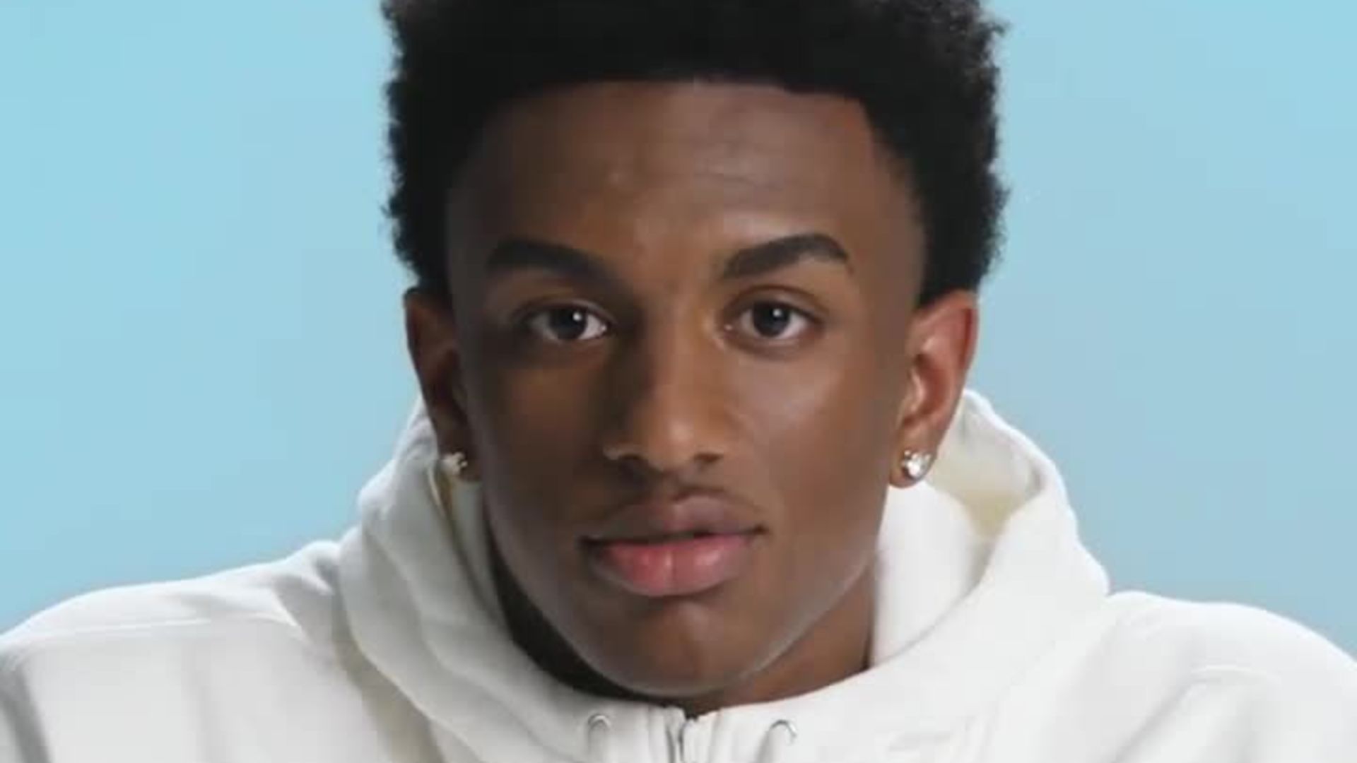 Watch Alejandro Balde nos enseña su mayor amuleto | GQ España