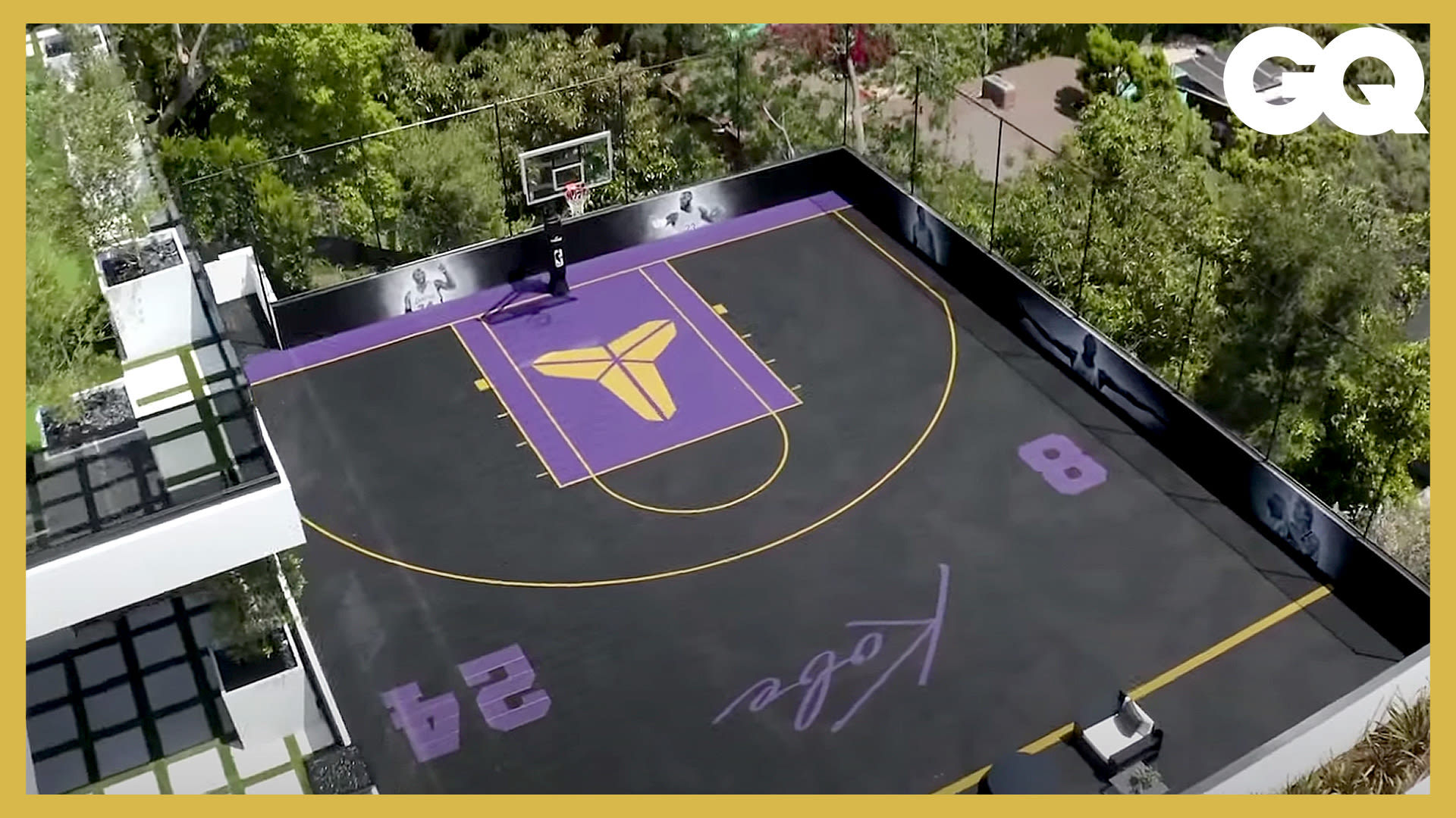 Watch 這棟豪宅看了想賺錢！飯店式度假村設致敬Kobe球場還有菜園！Inside A 43M Mansion With A Kobe ...