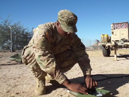 Watch SITREP: The US Army's Costly Quest for the Perfect Radio | Ars ...