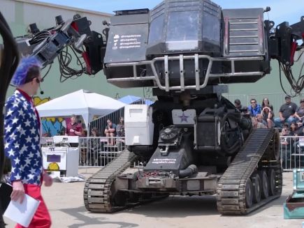 Watch MegaBots: Born to Smash Anything in Their Path | Ars Technica ...