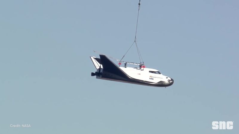 Watch Dream Chaser drop test | Ars Technica Video | CNE