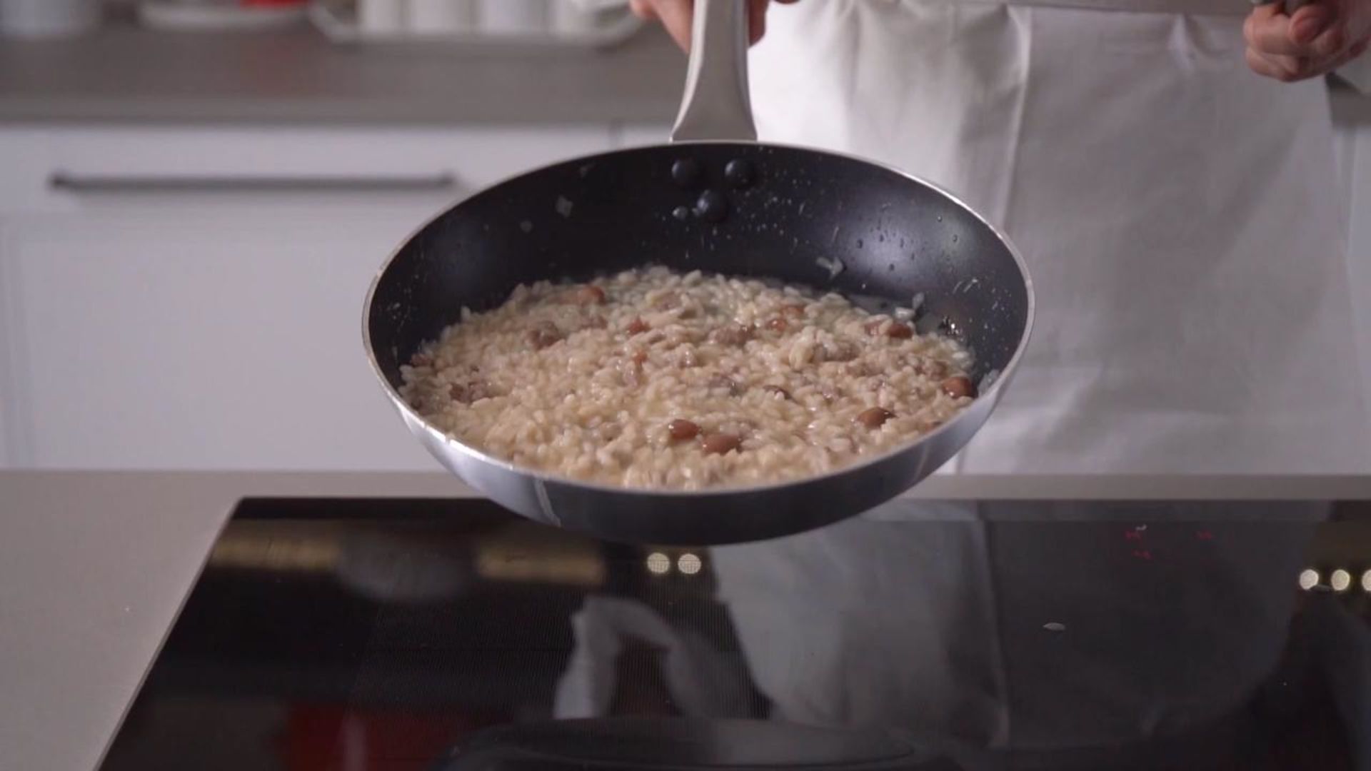Watch Basic Cooking Courses | Risotto | Creaming rice | La Cucina Italiana