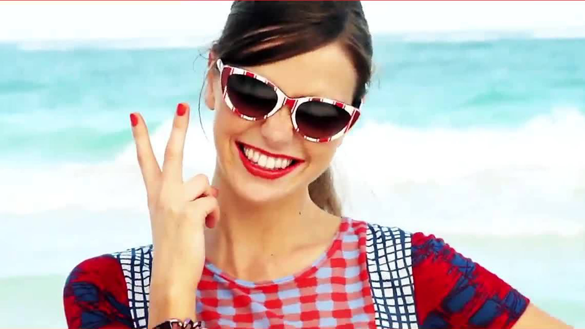 Watch Vacation Outfits in Mexico: On Location with SELF | On Location ...