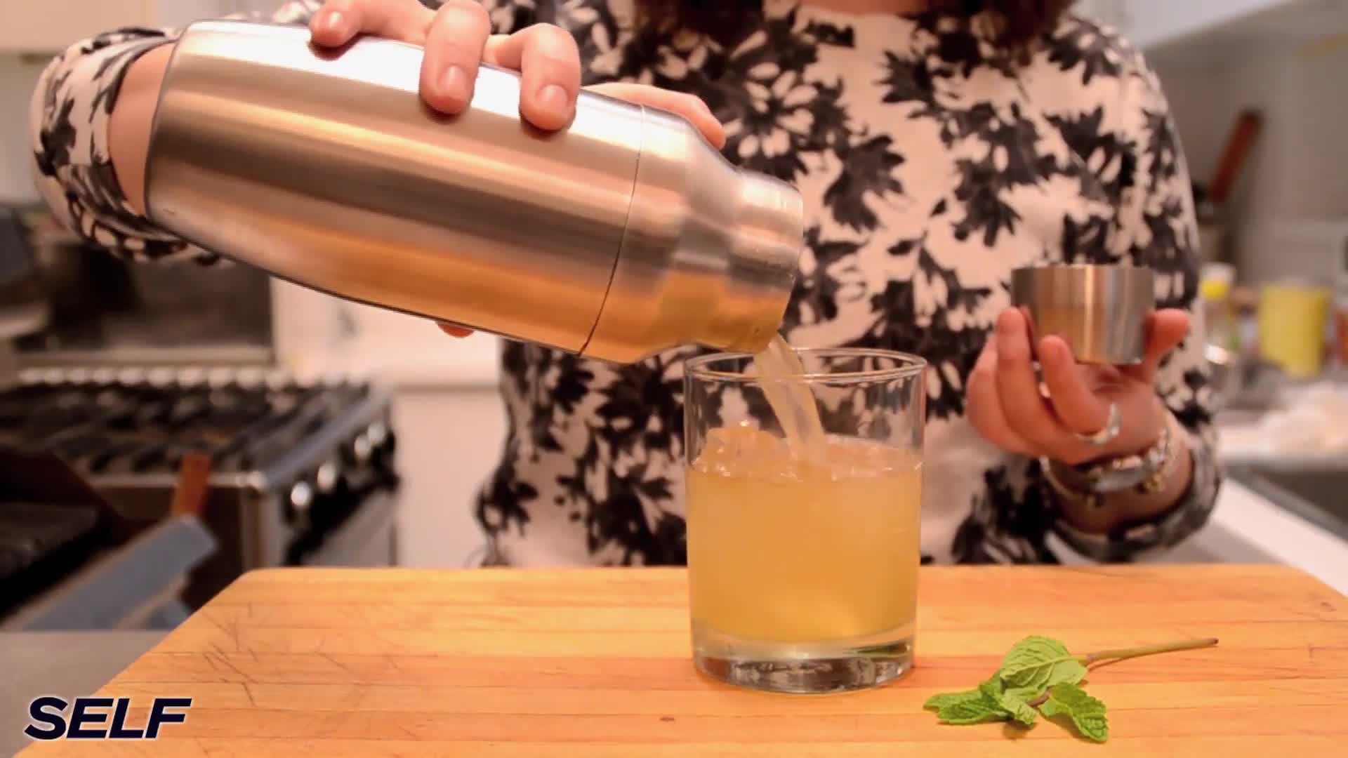 Watch Cocktail How-To: Whiskey Ginger Smash | SELF