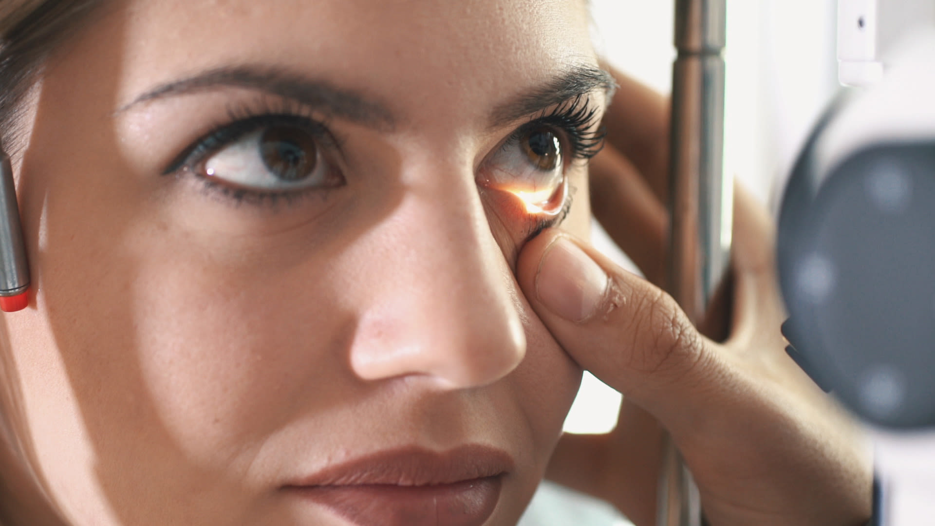 Watch 4 Reasons To Get Your Eyes Checked SELF Watch 4 Reasons To Get Your Eyes Checked SELF