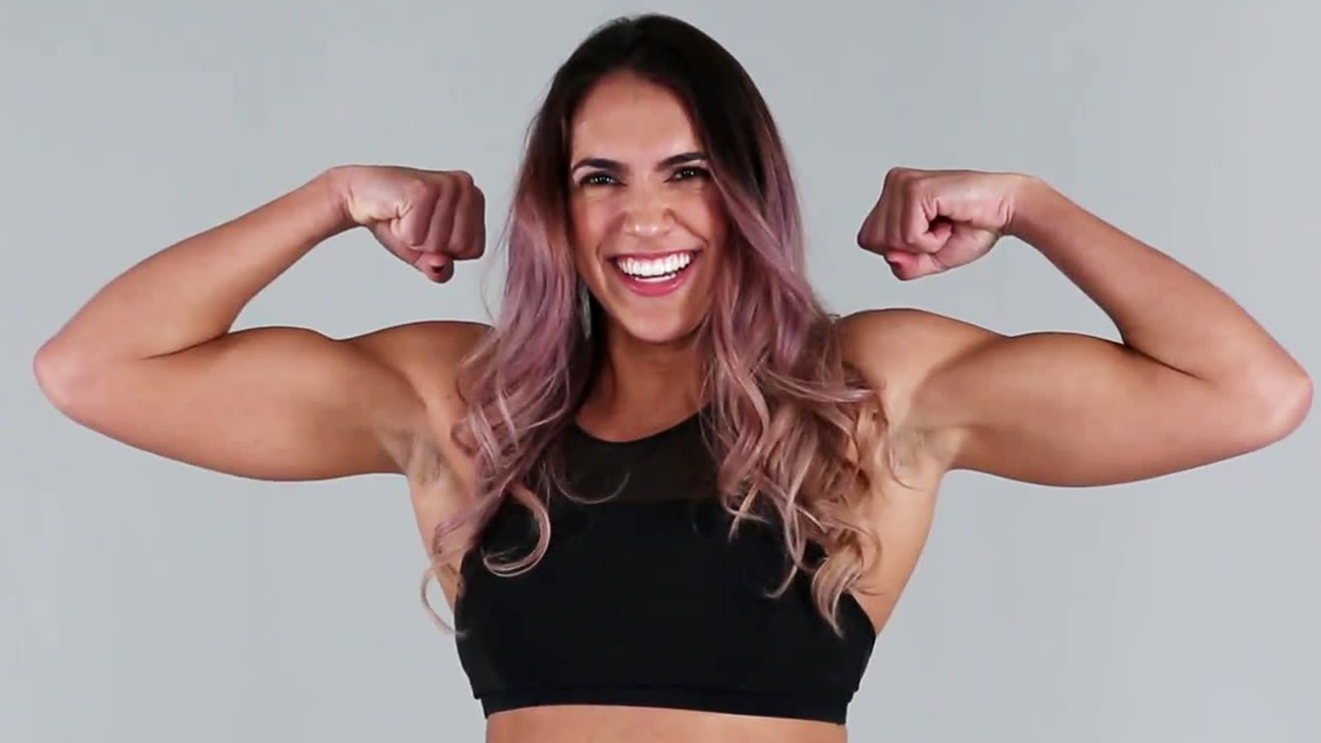 Watch CrossFit Instructor Courtney Roselle Knows She's Jacked, and Isn ...
